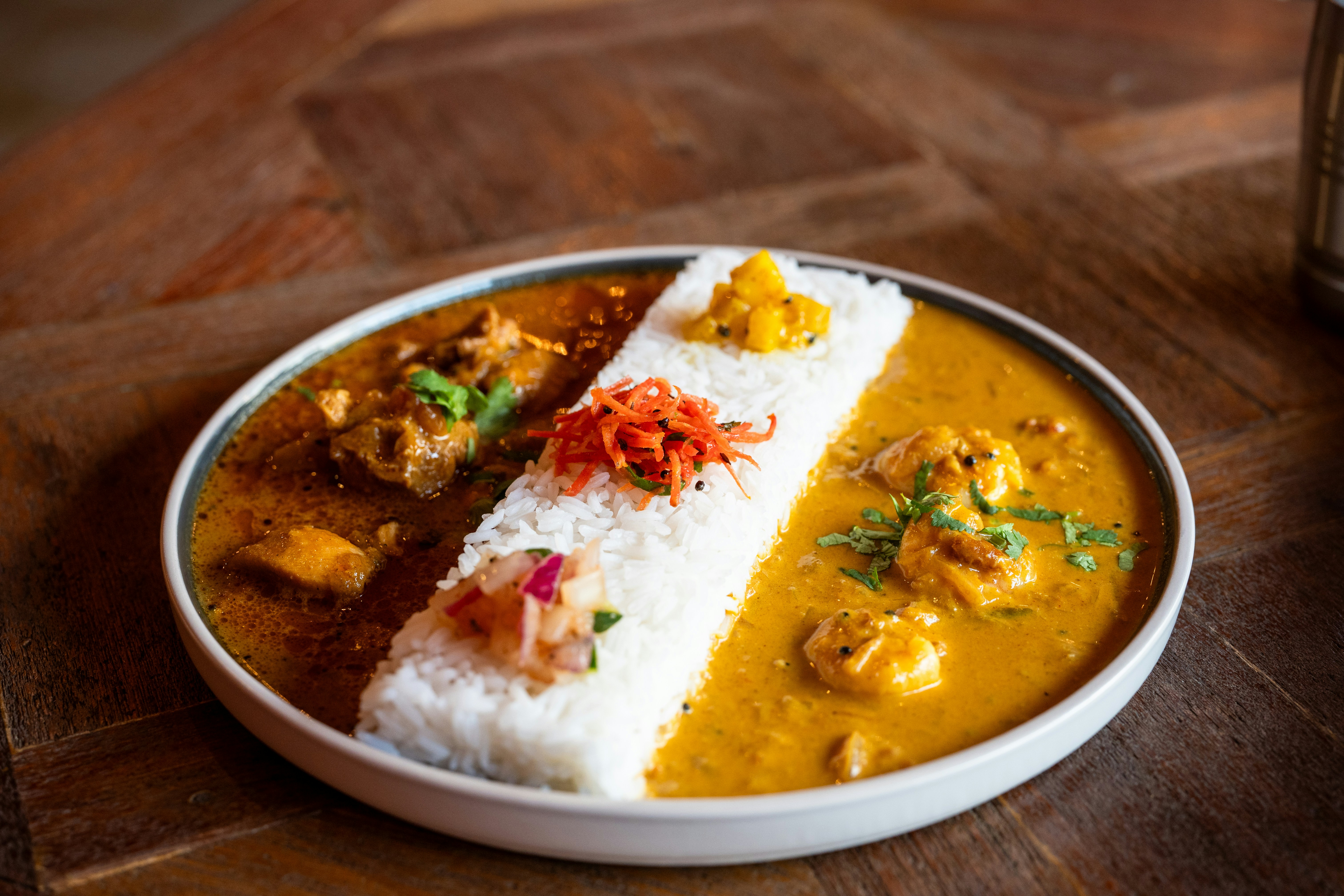 A plate of food on a wooden table photo – Free Food Image on Unsplash