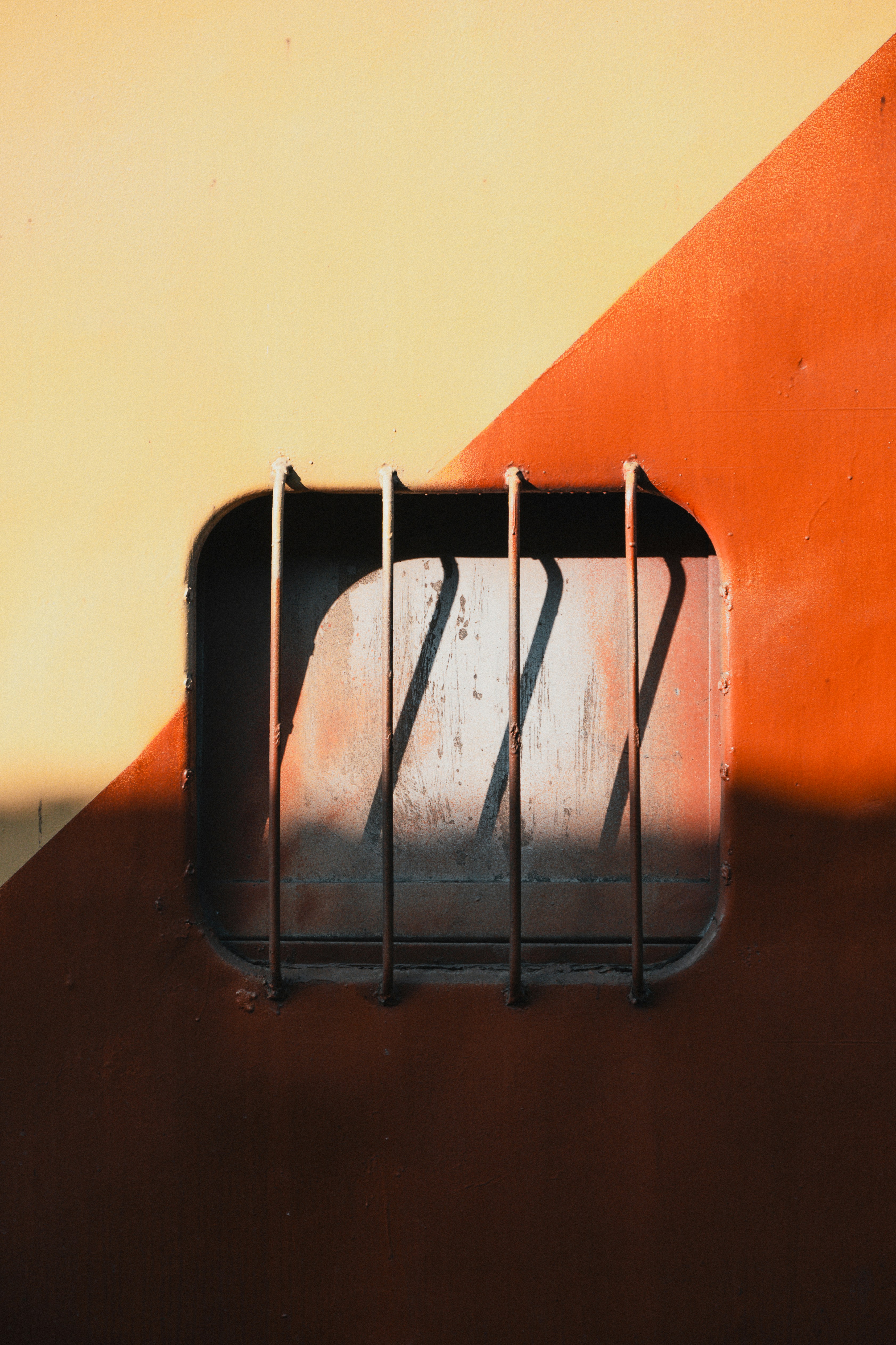 Shadows and Grilles: An Urban Encounter