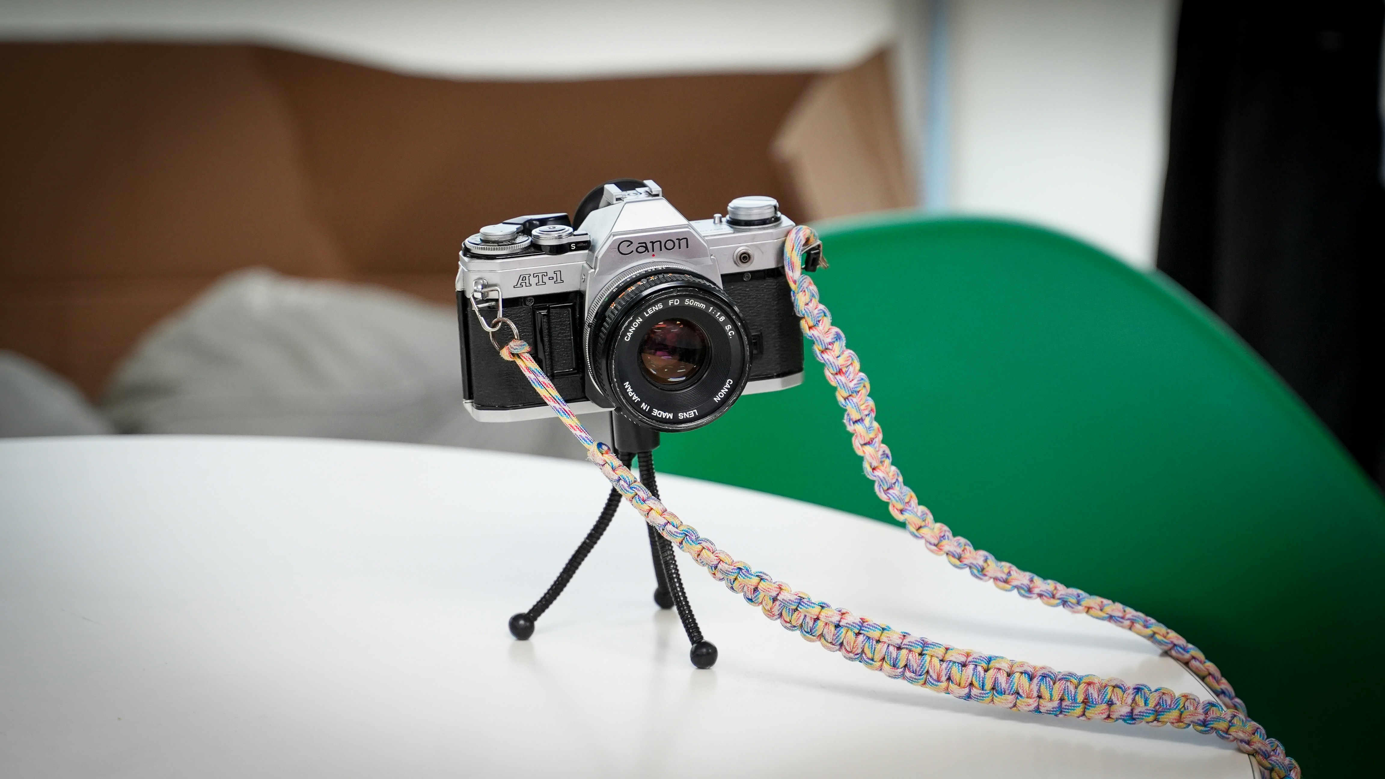 Retro Charm on Modern Canvas