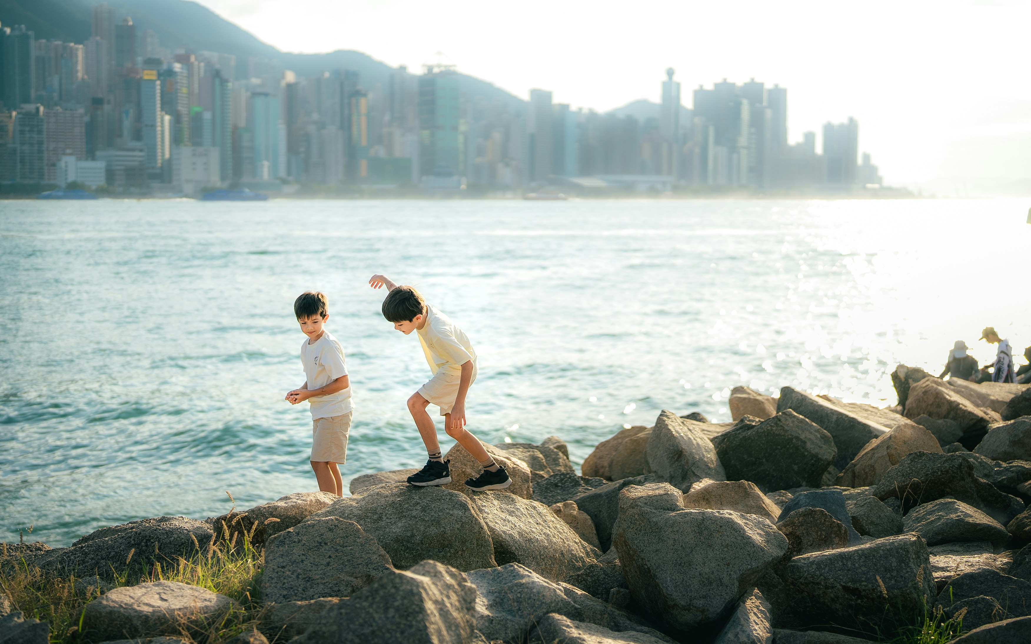 Urban Oasis: Youthful Escapade