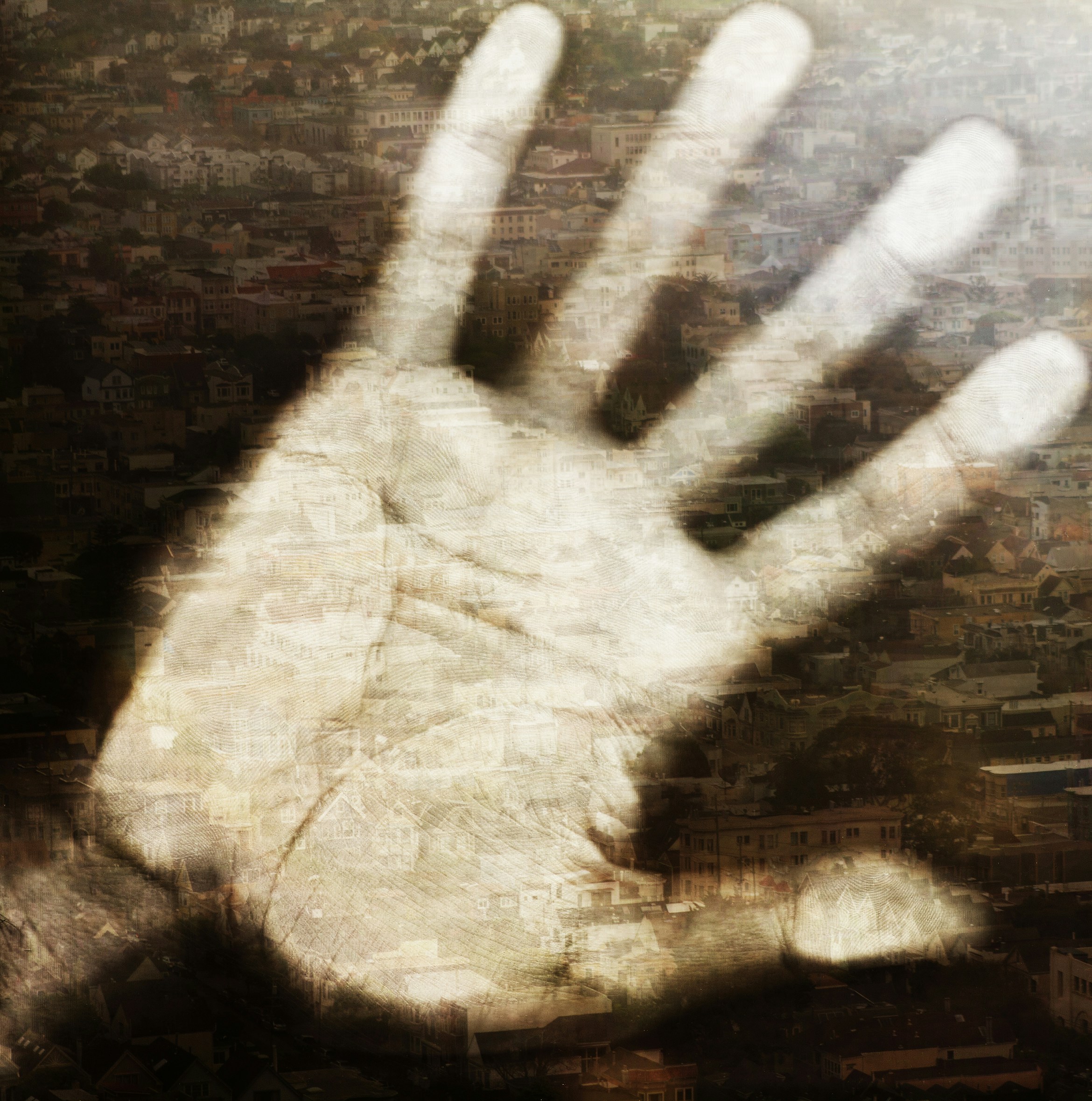 A blurry image of a hand reaching out photo – Free Hand Image on Unsplash