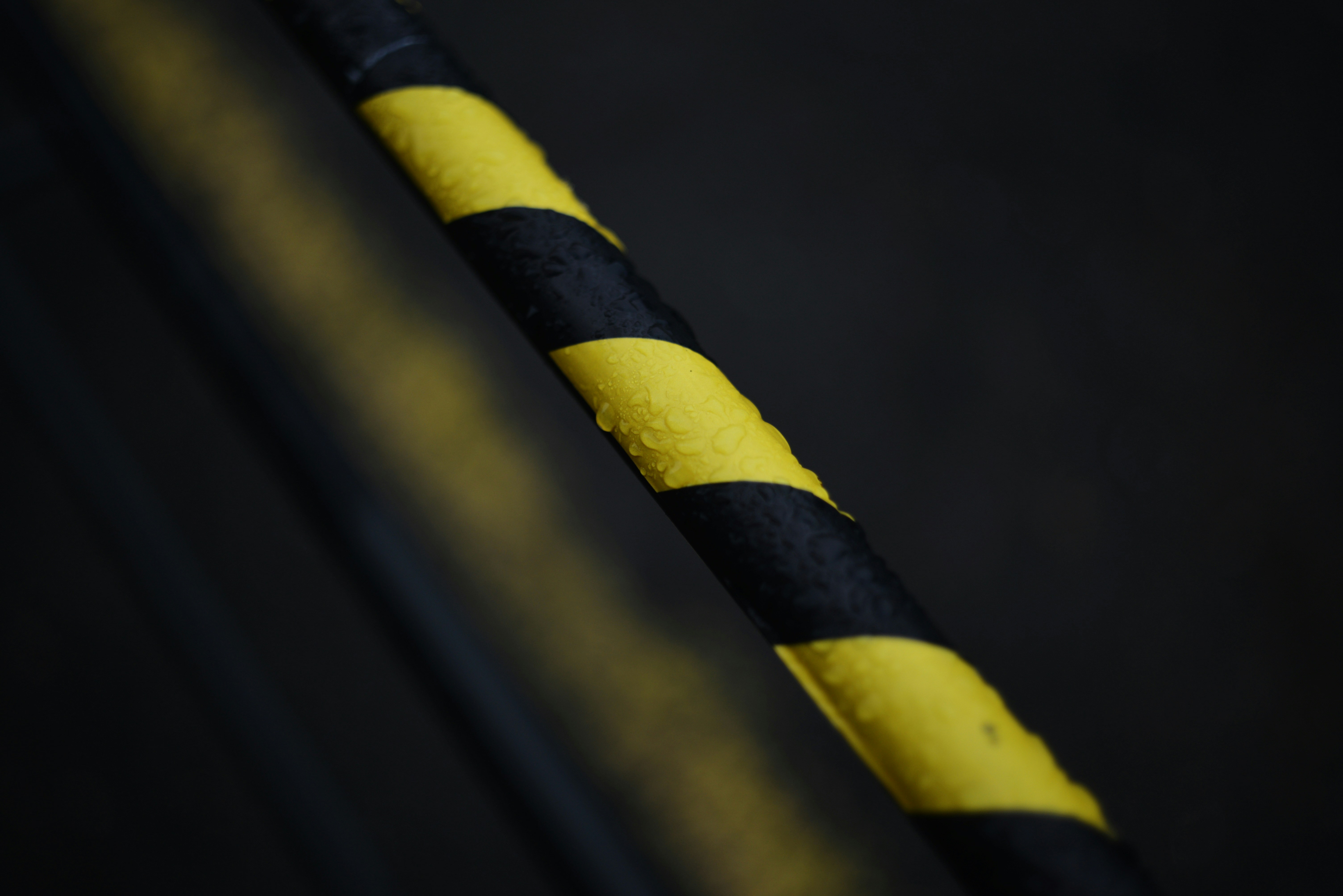 A close up of a yellow and black line photo – Free City Image on Unsplash