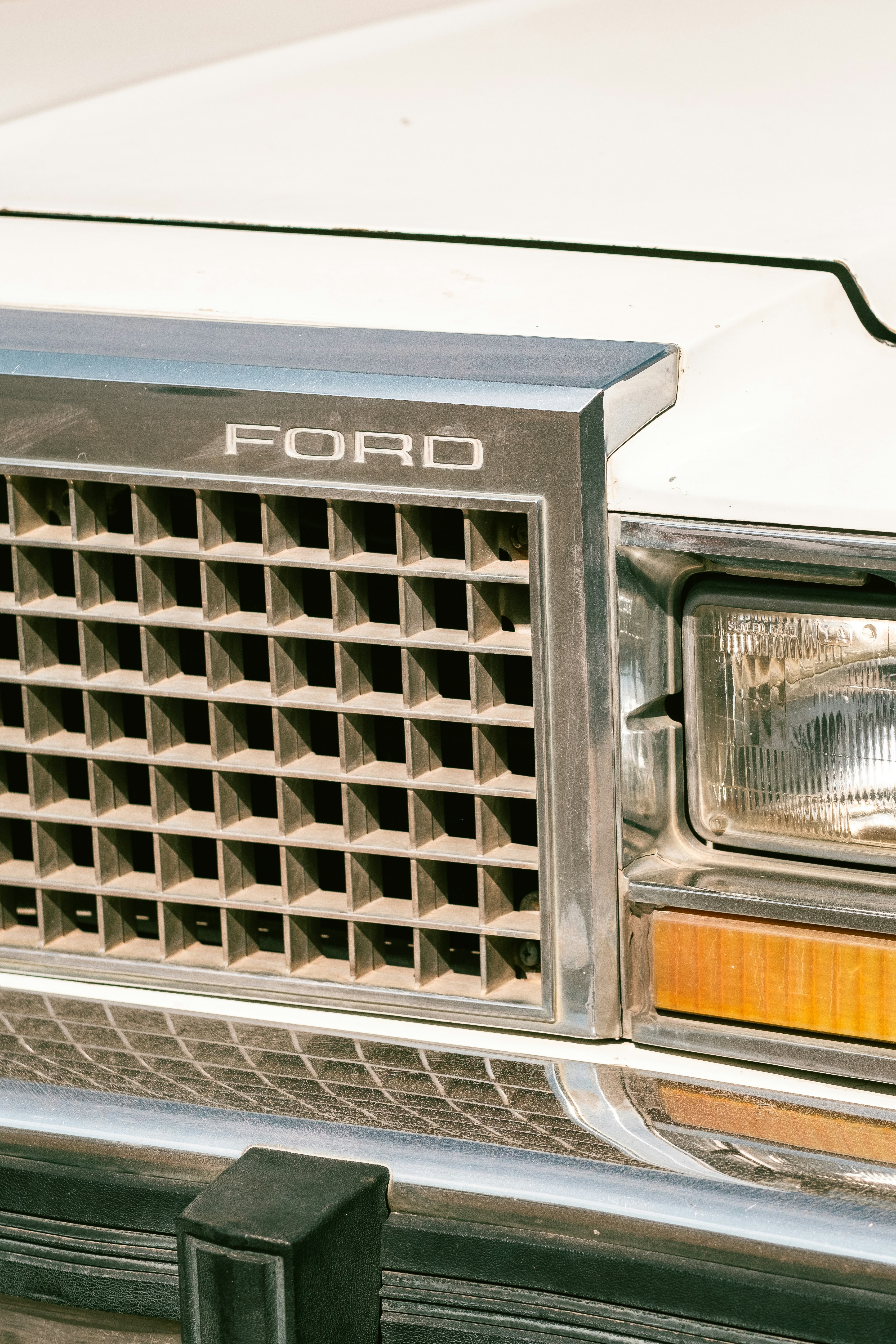 A close up of a grille on a car photo – Free Grille Image on Unsplash