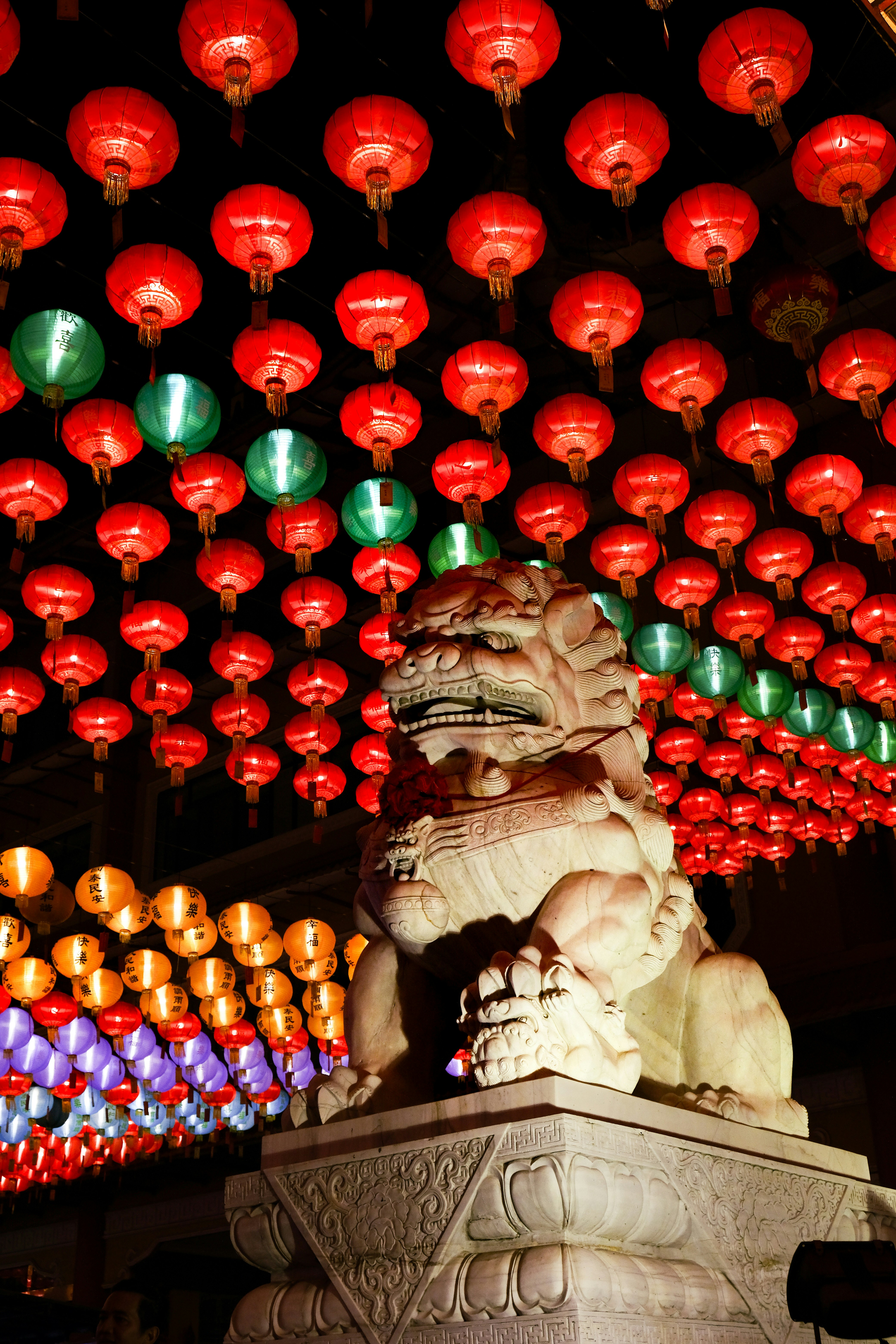 Stone Guardian Under a Lantern Forest: Night at the Temple Courtyard