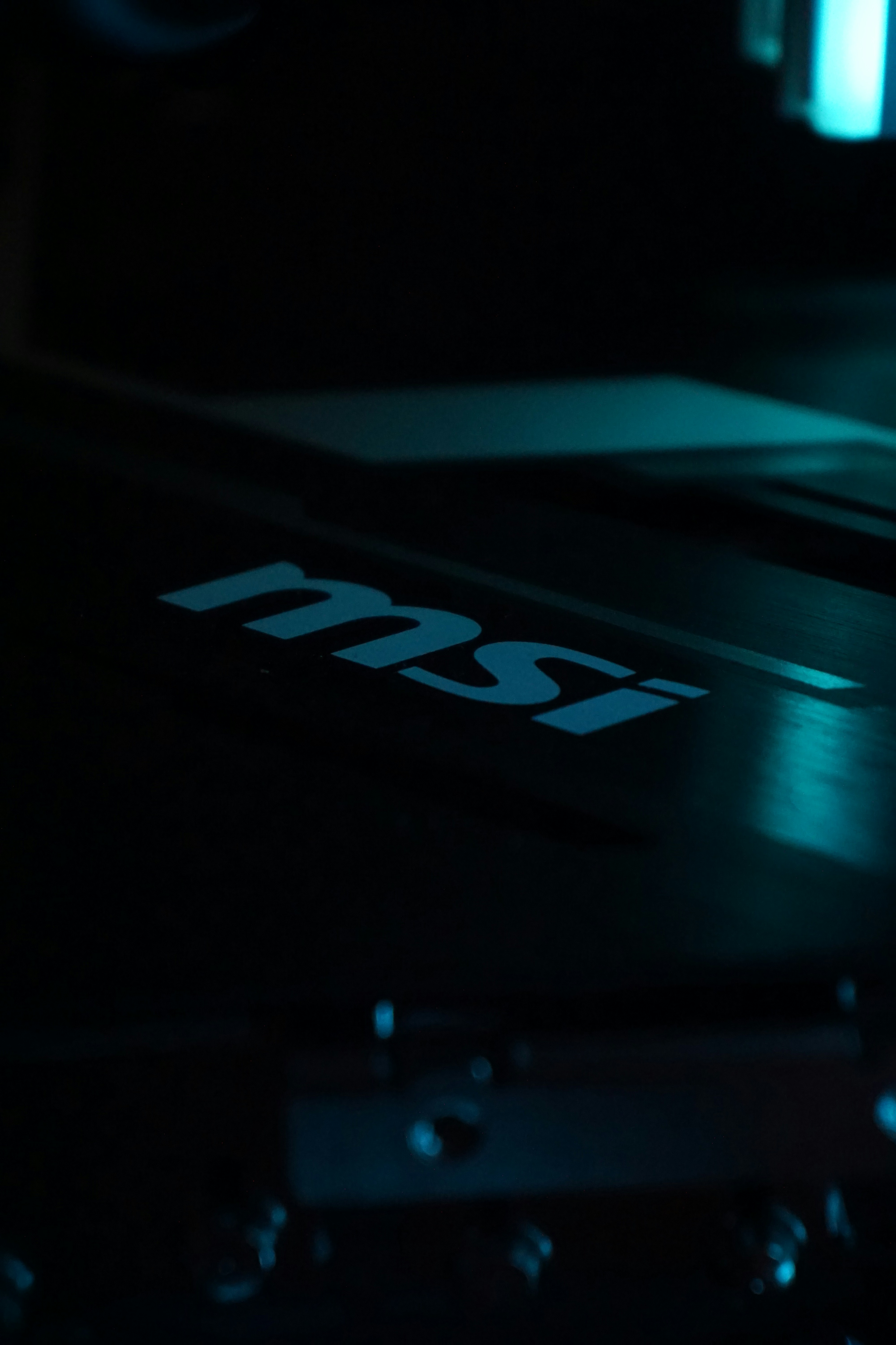 A close up of a laptop in the dark photo – Free Gaming pc Image on Unsplash