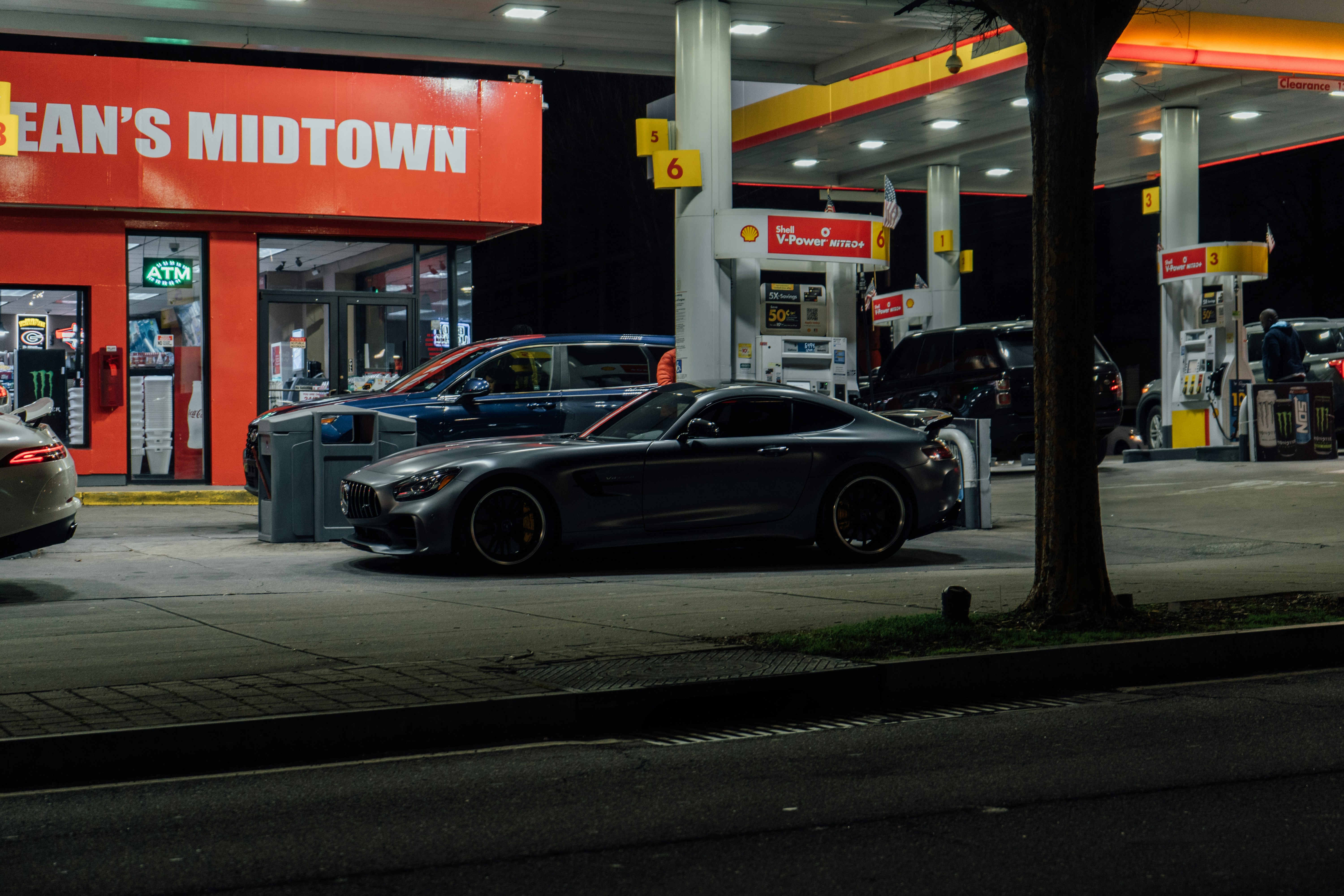 Midnight Refueling: A Serene Encounter
