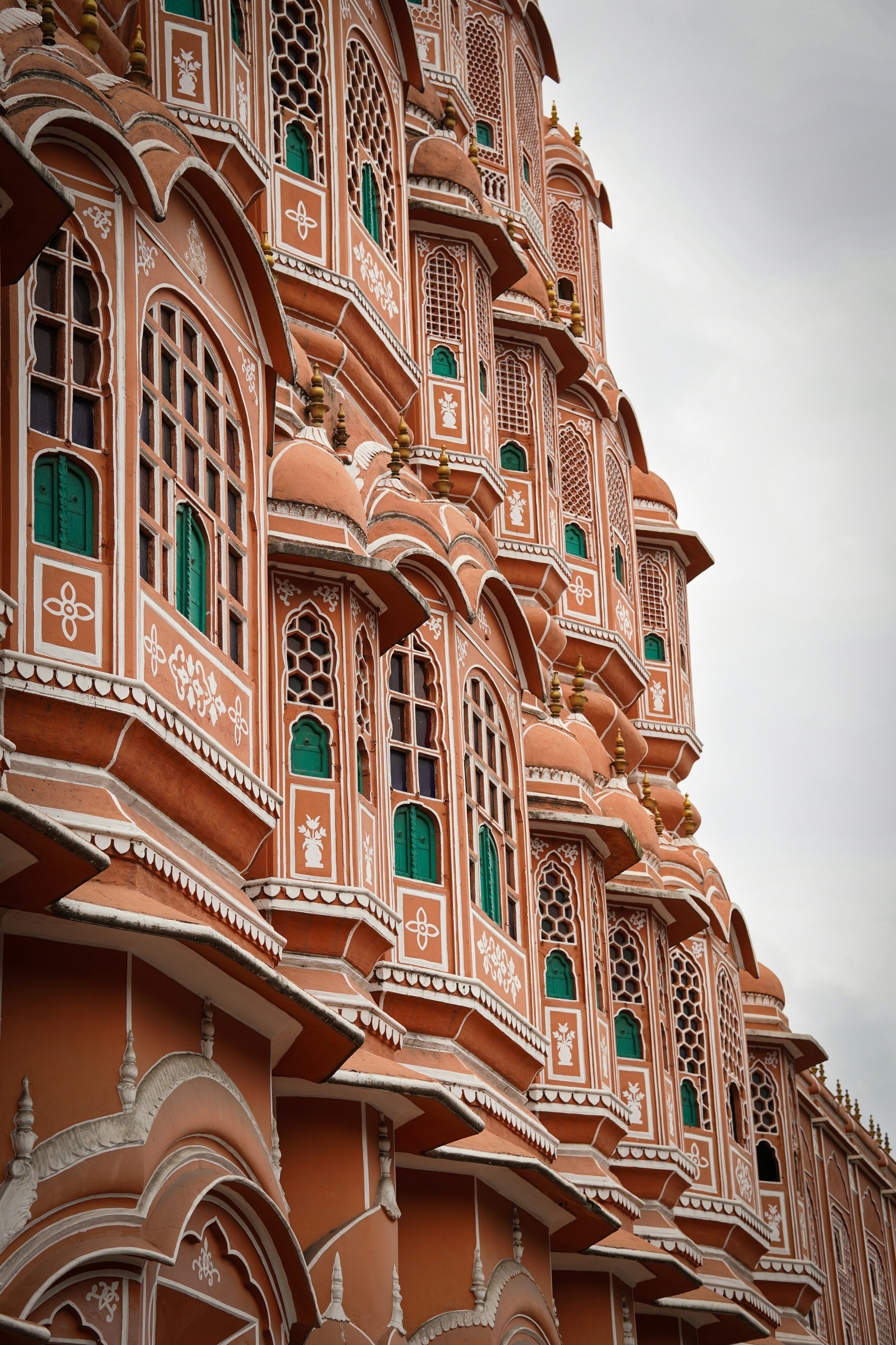 Hawa Mahal: Peach Facade Tapestry of Jaipur's Arches