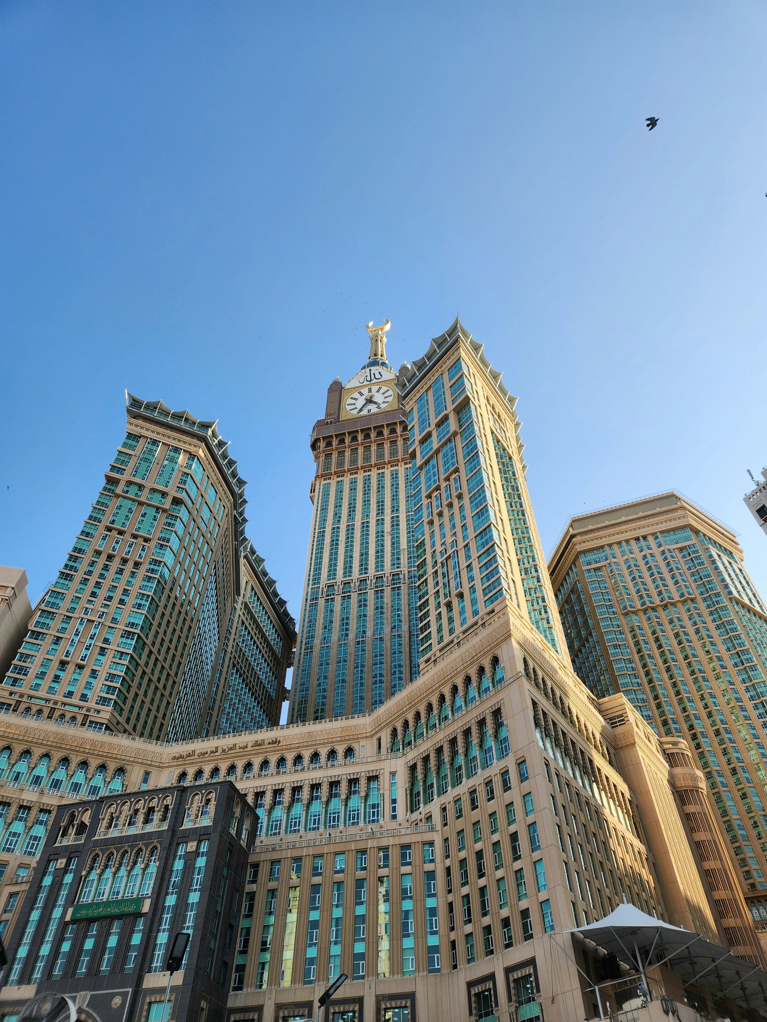 Clock-Tower Constellation: A Curved Skyline of Glass and Time