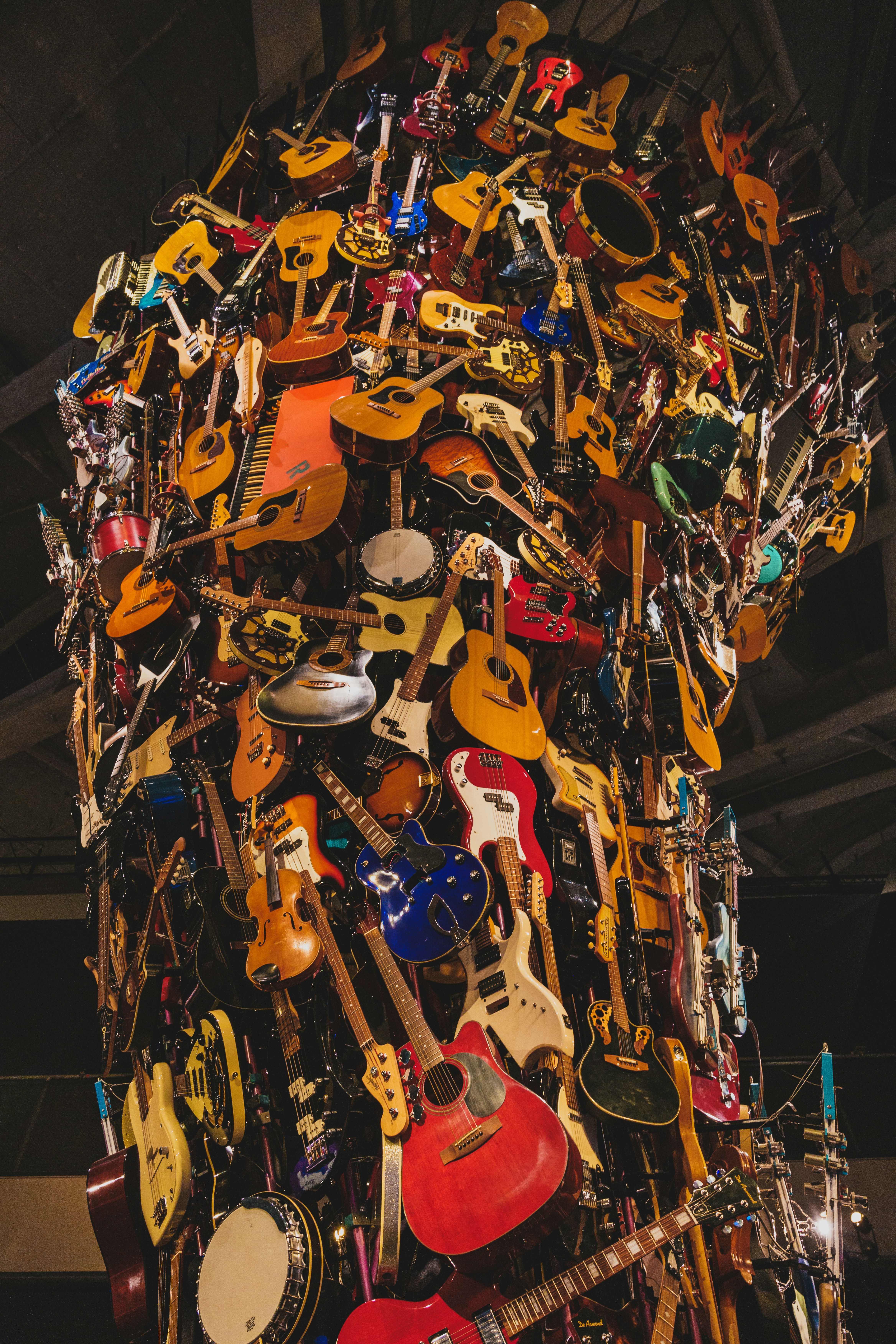 Guitar Heap: A Surreal Tower of Stringed Sound