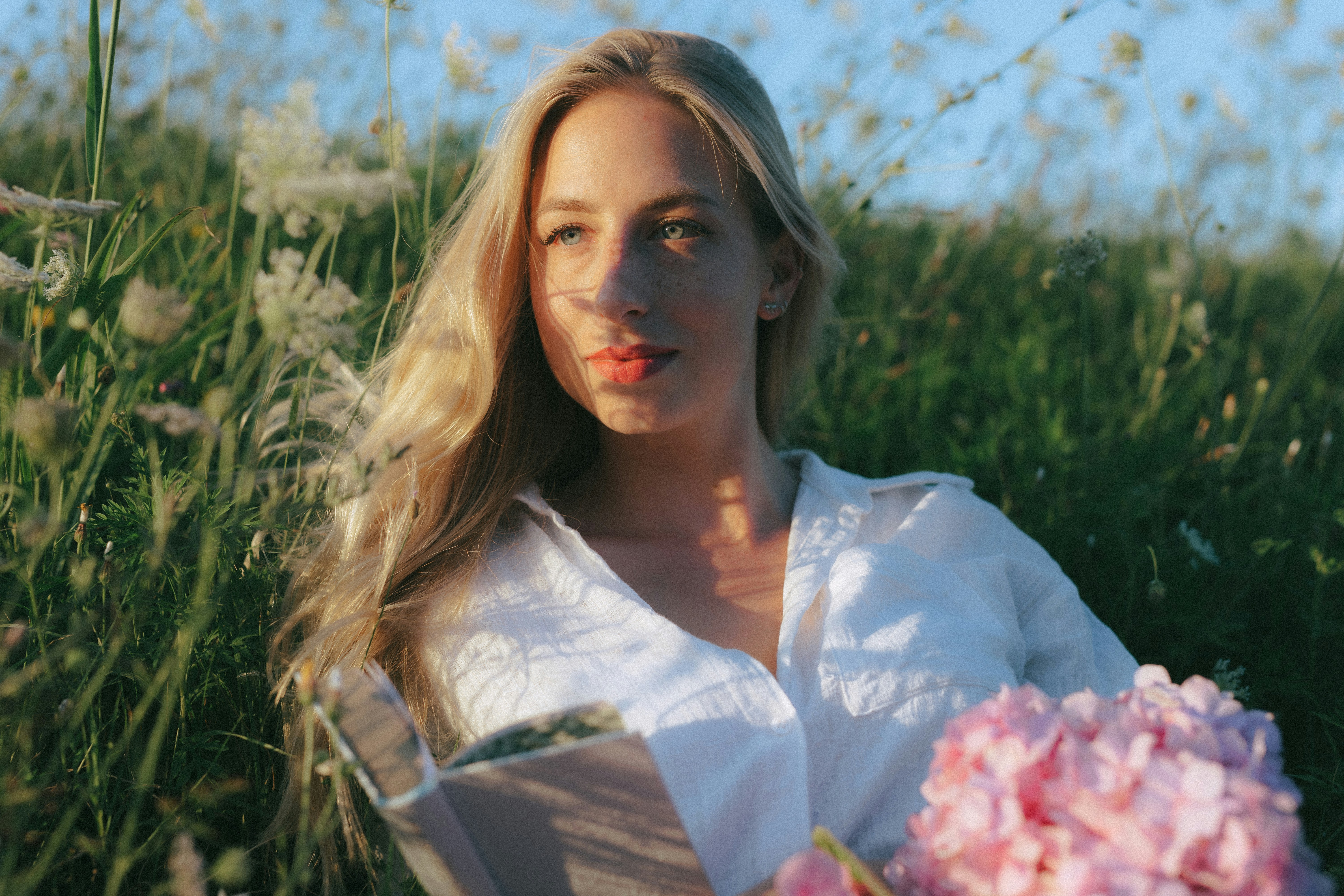 Serene Afternoon Escape in Blooming Meadow