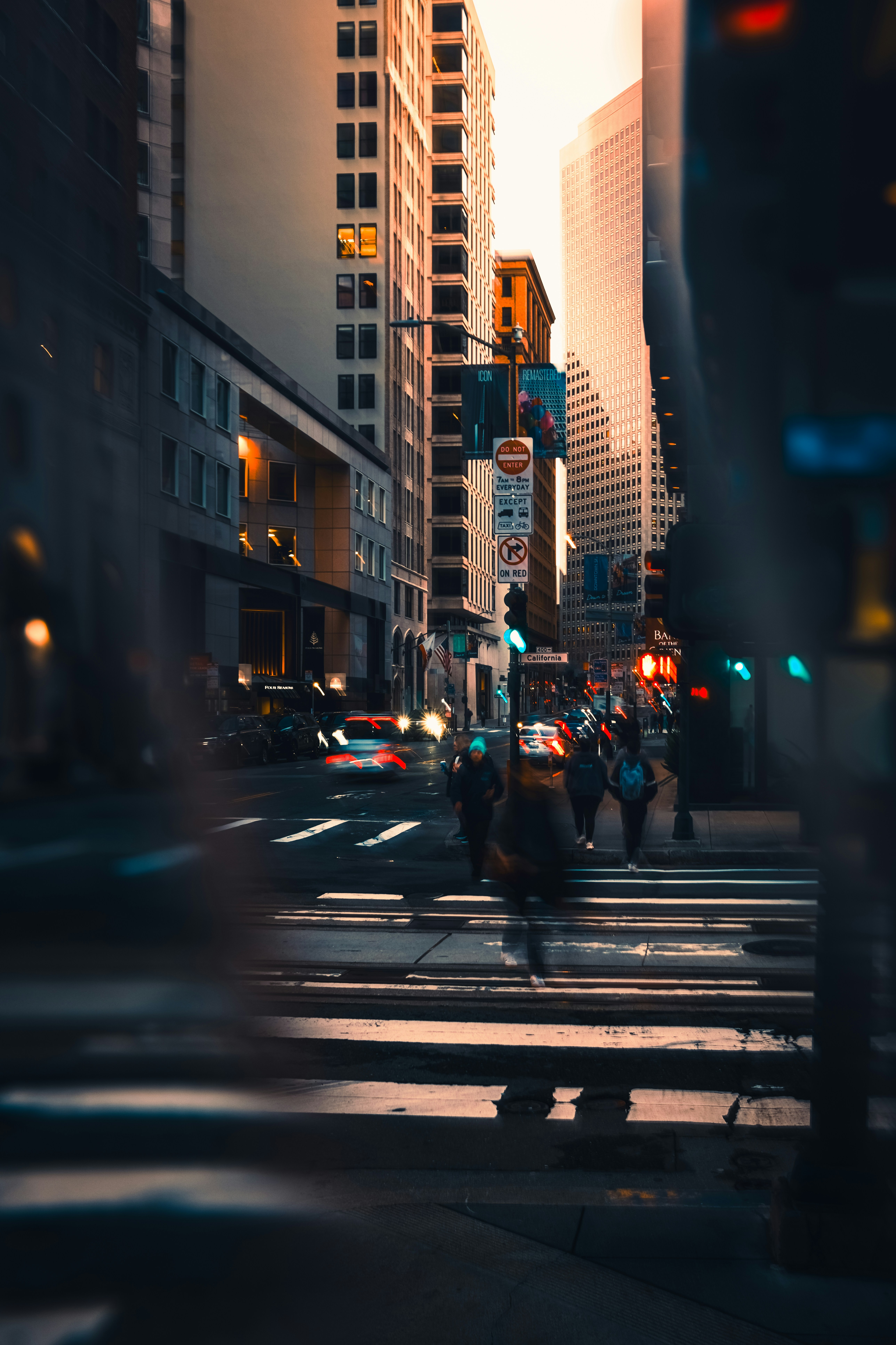 City/Street | 100+ best free photos on Unsplash