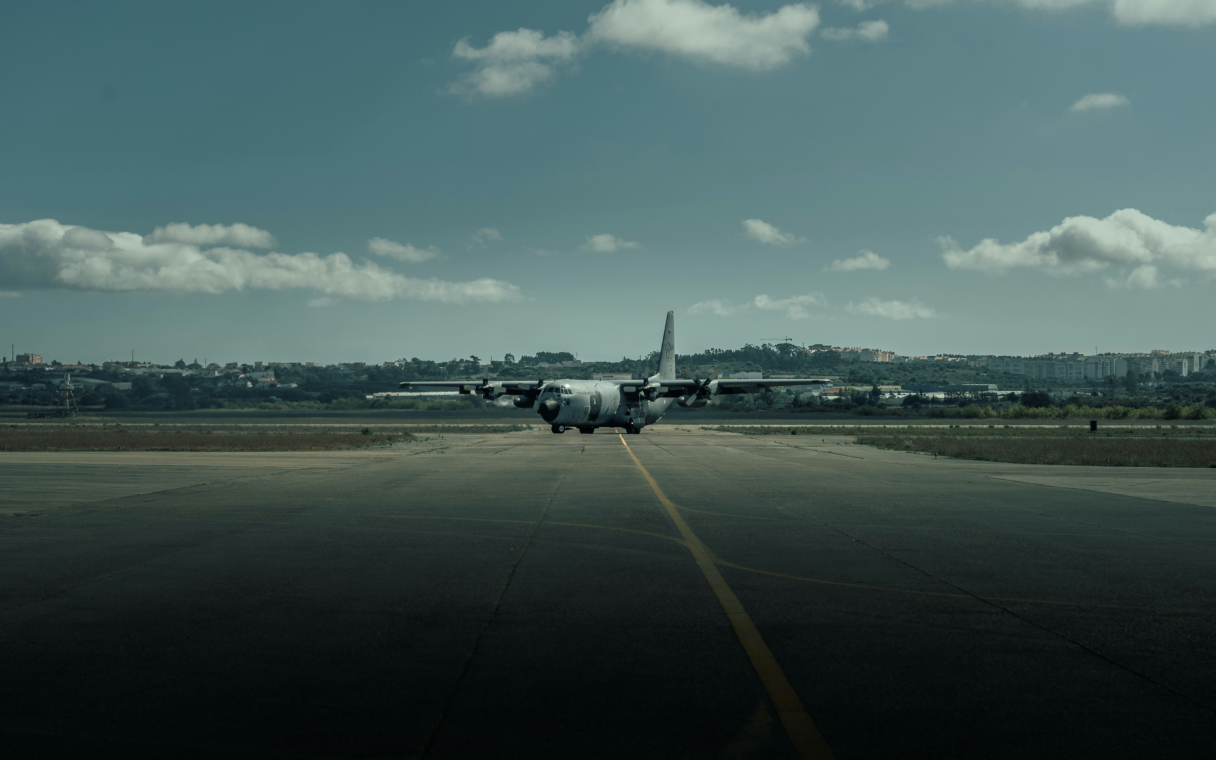 350+ Aircraft Pictures | Download Free Images on Unsplash
