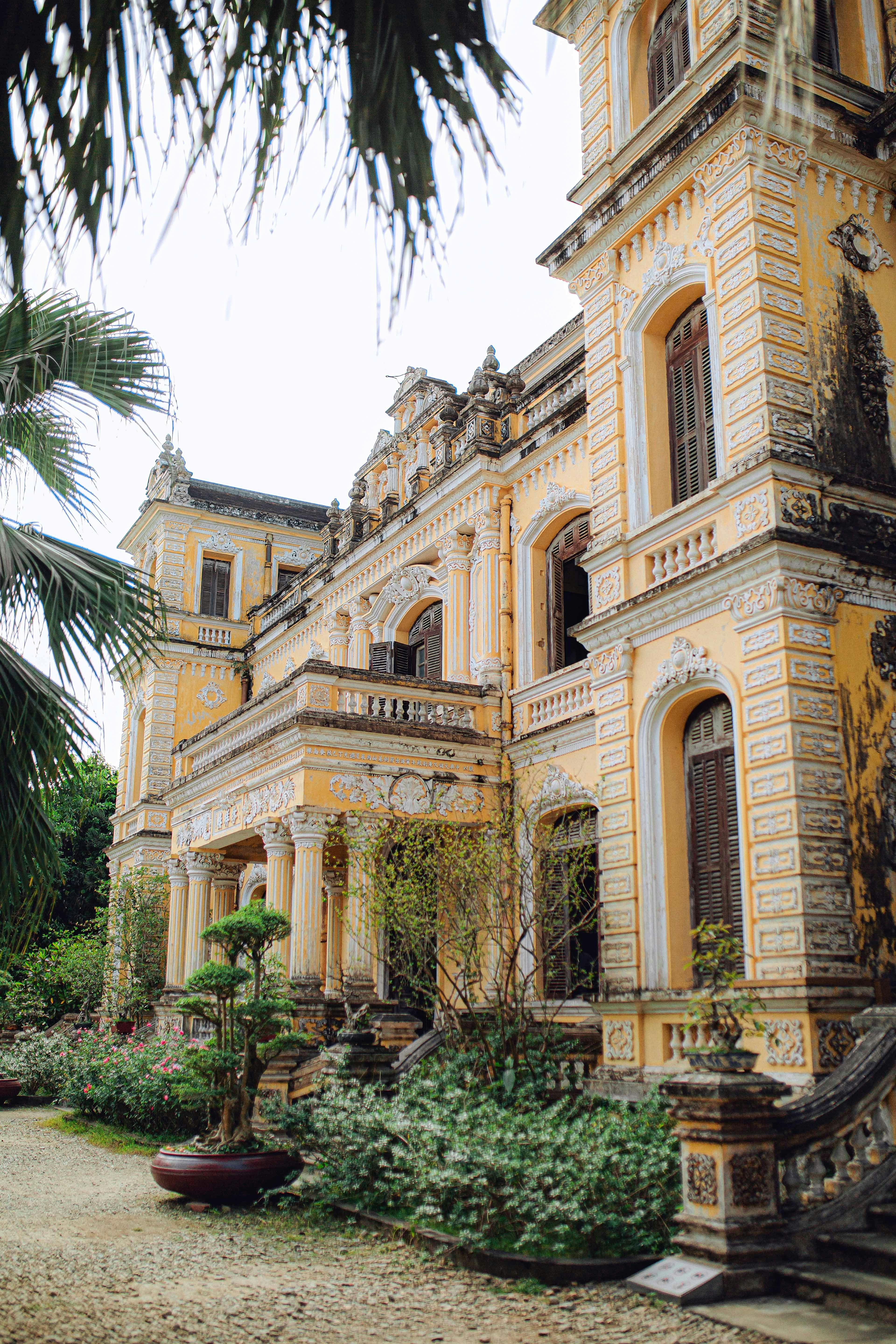 travelling to Huế - Central of Vietnam