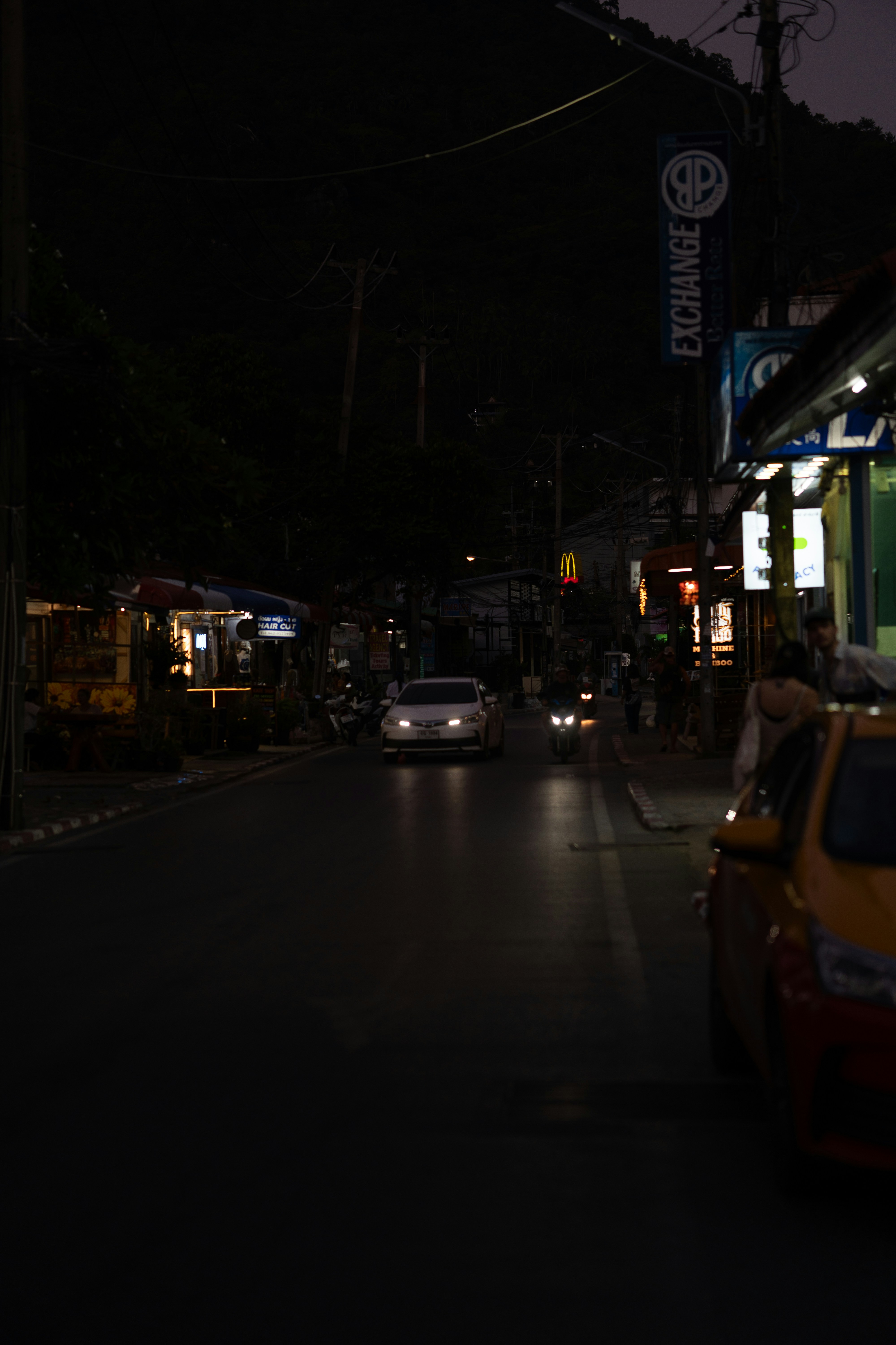 Photo by Paulius Rudok with Sony Alpha 6400