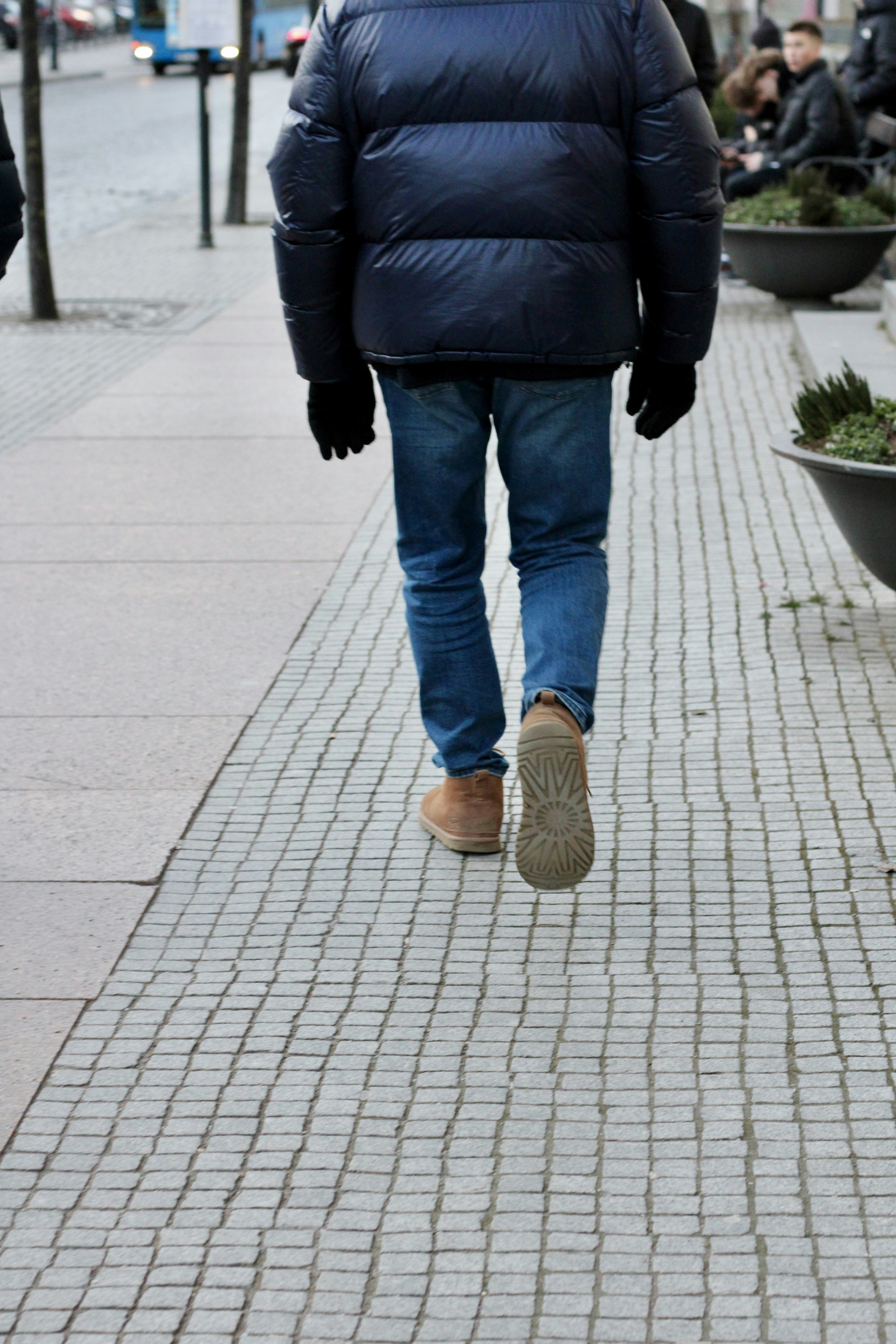 Stride of Winter: A Dressed-Down Stroll Down the Cobblestones