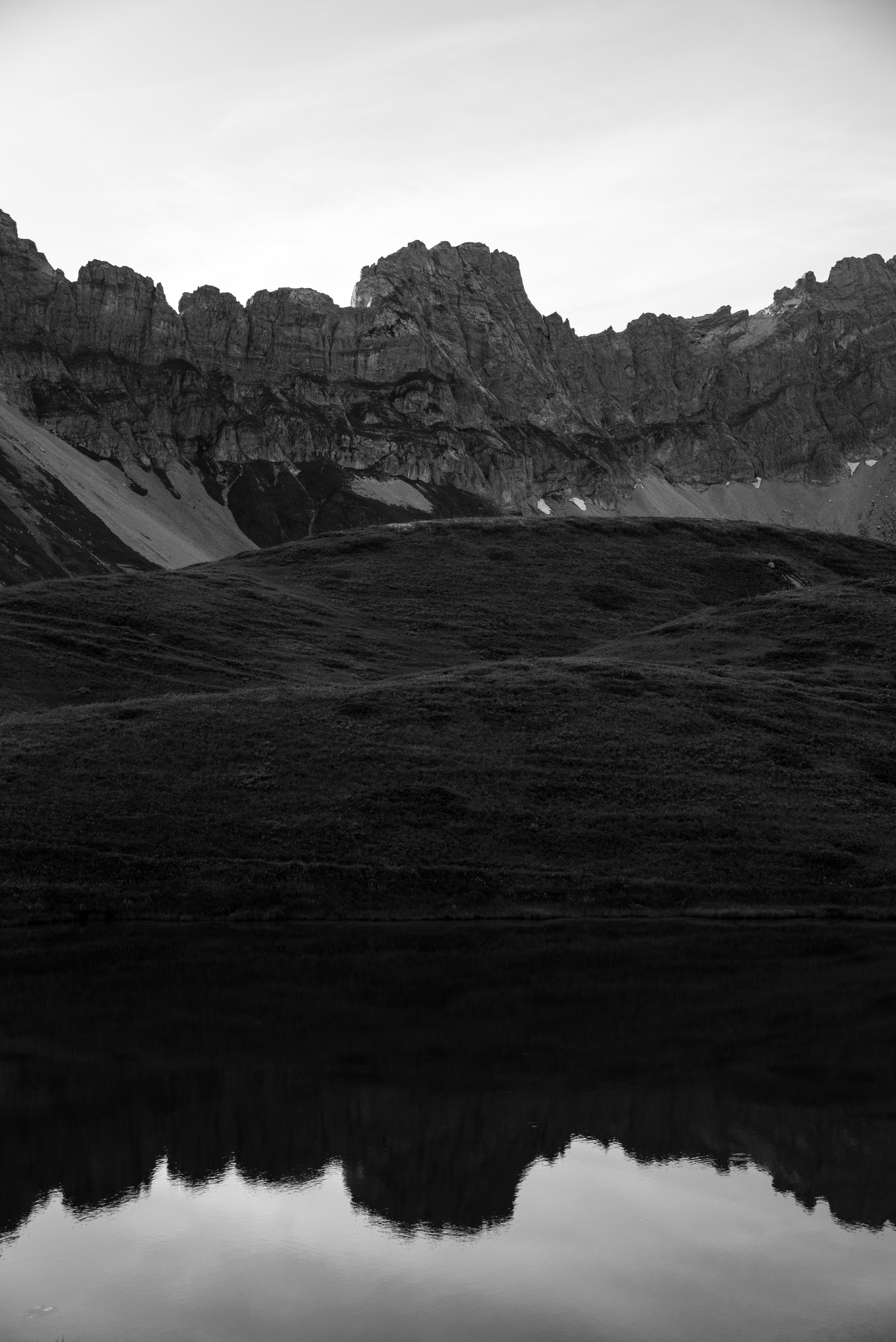 Echoes of the Tidal Ridge