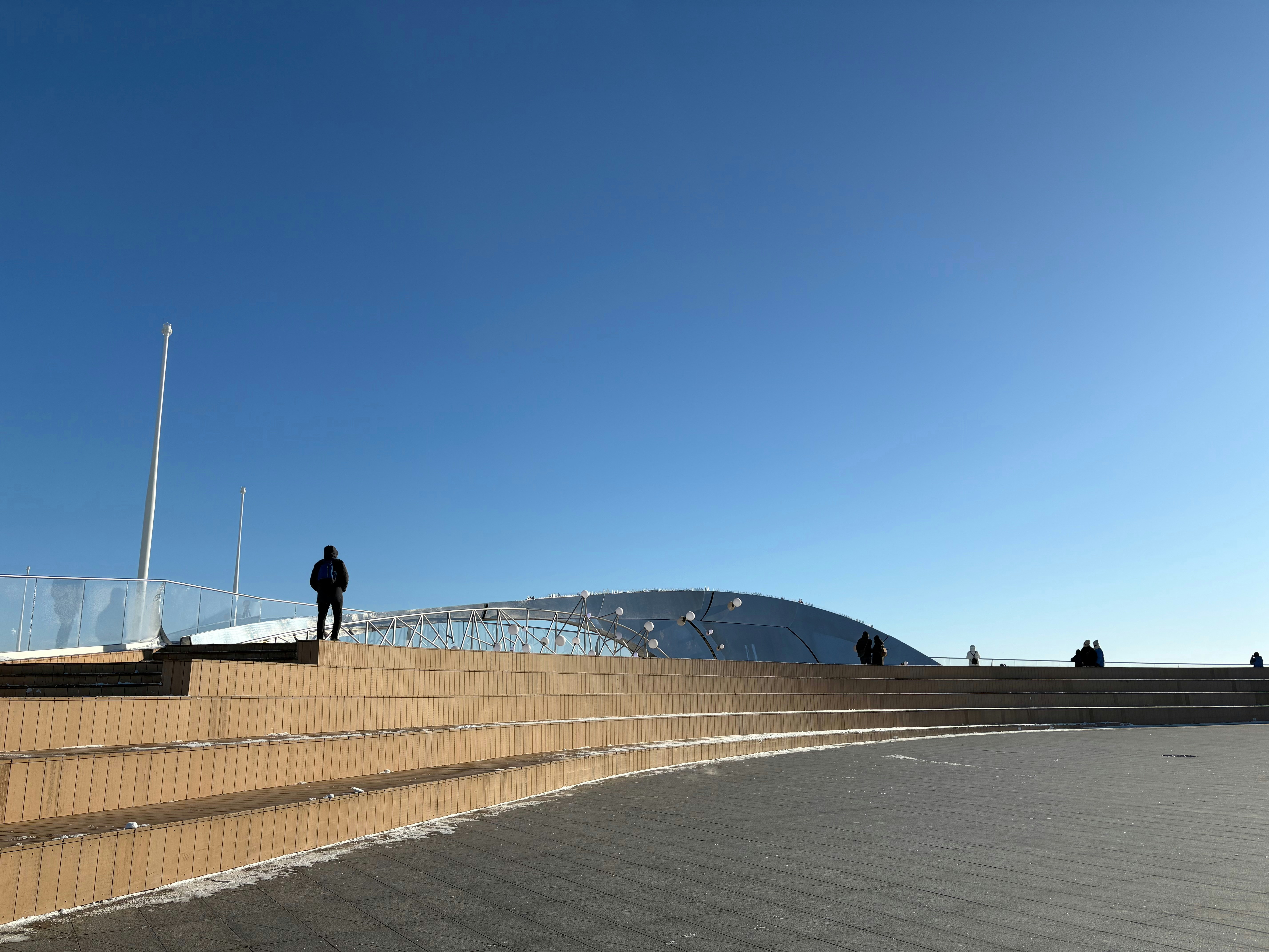 A man is standing on the edge of a ramp photo – Free Human Image on ...