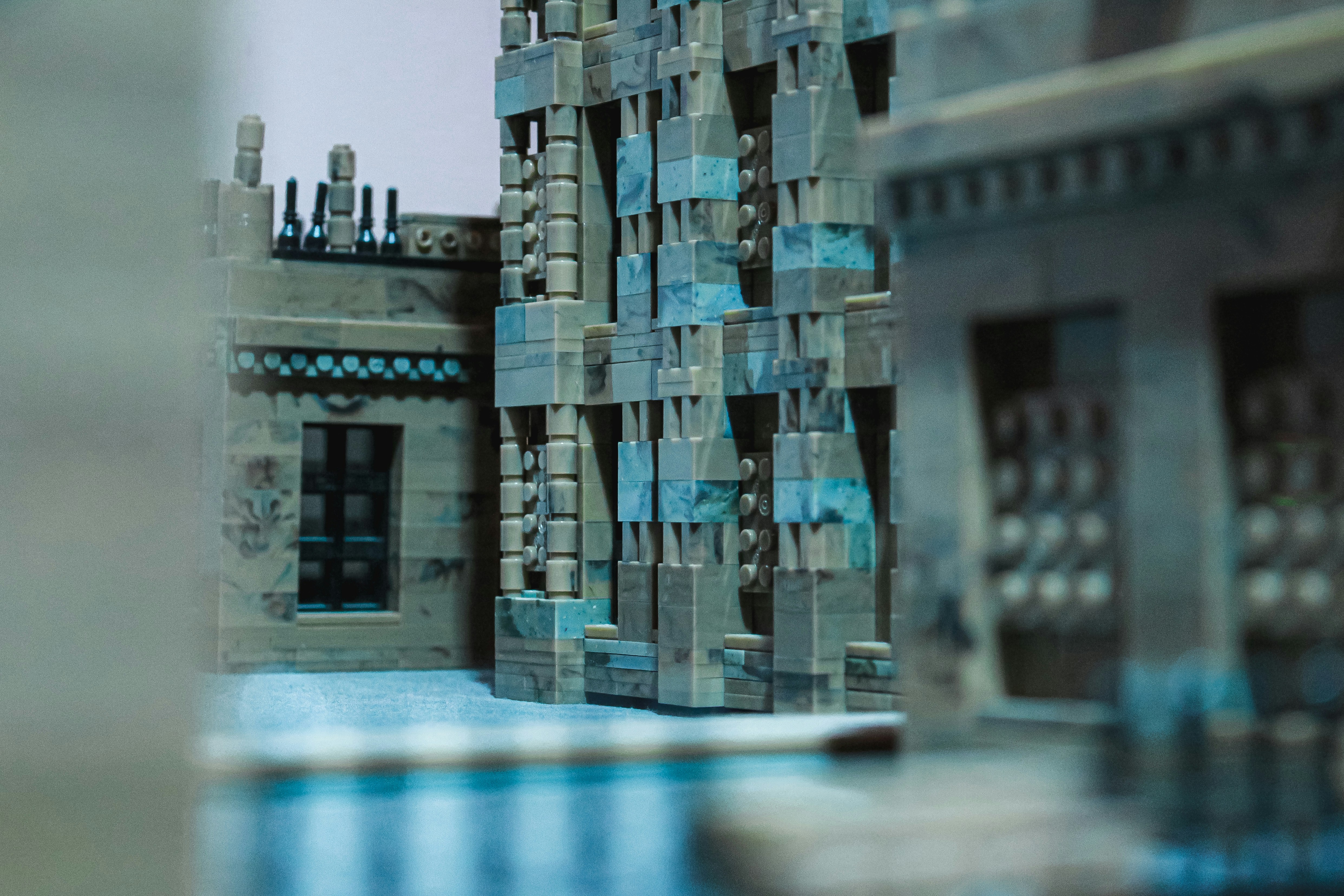 Architectural Echoes of a Miniature World