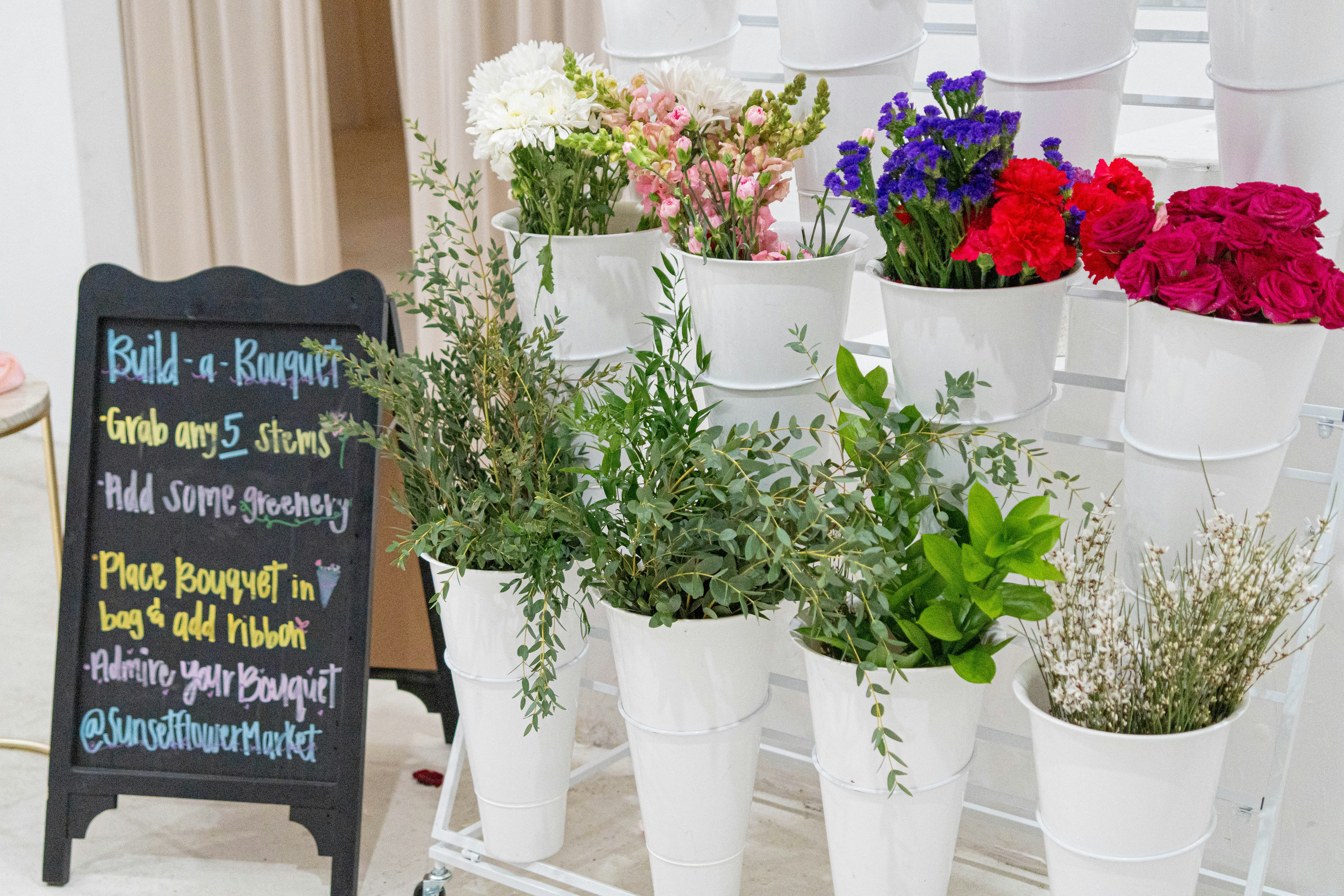 Floral Assembly Station: Crafting Nature's Palette