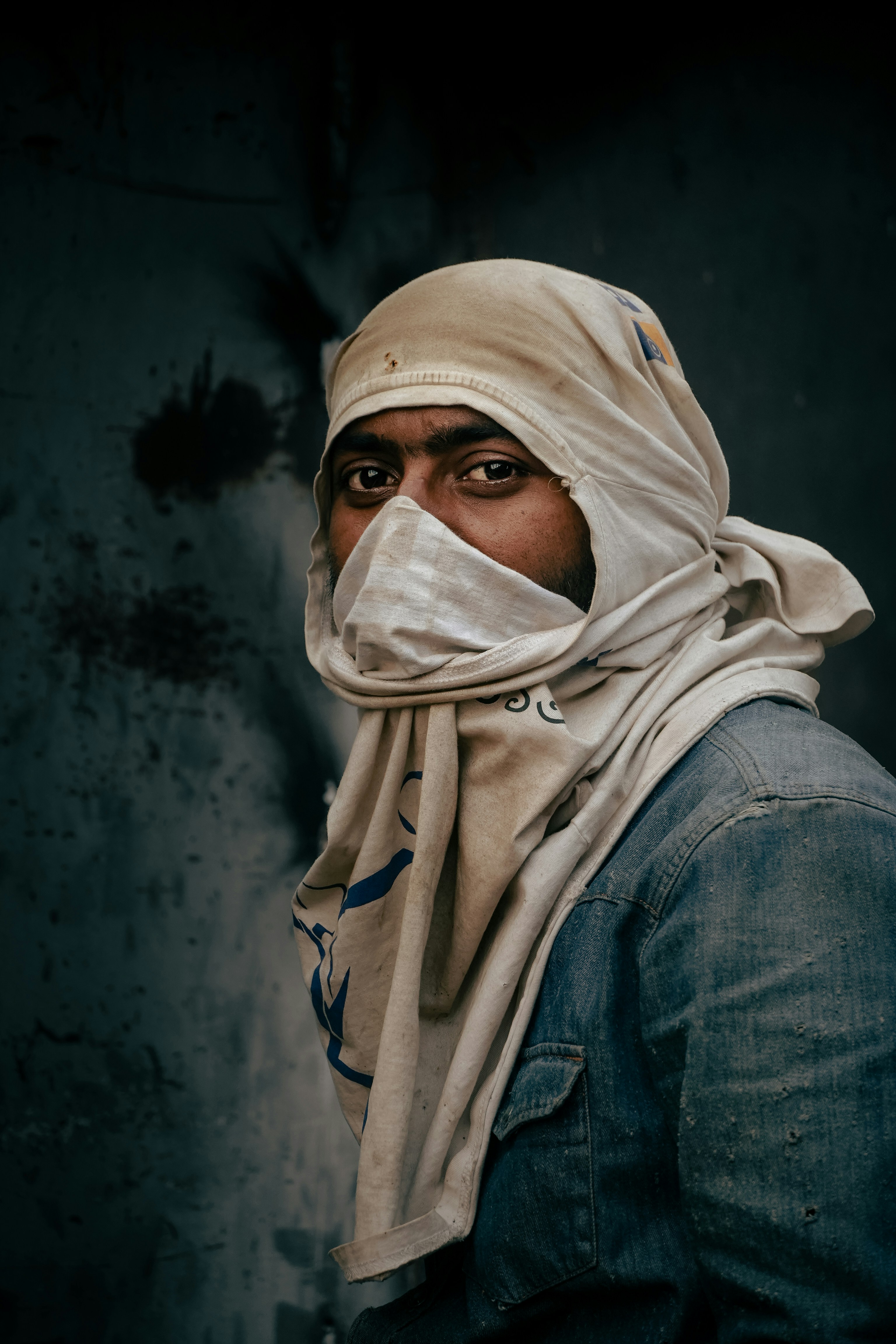 Glimpse Through a Sand Veil: An Urban Portrait