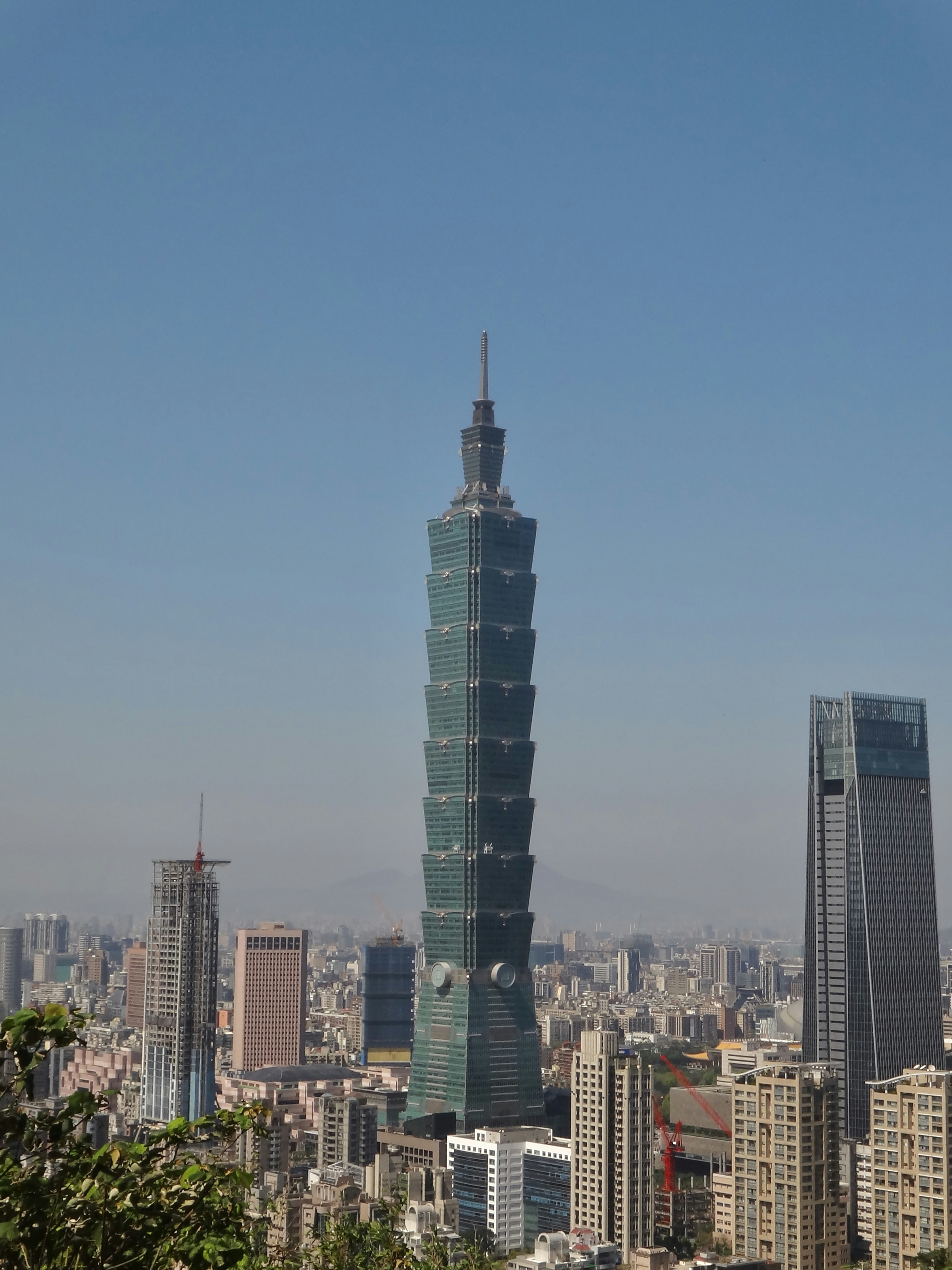Skyline view of Taipei 101