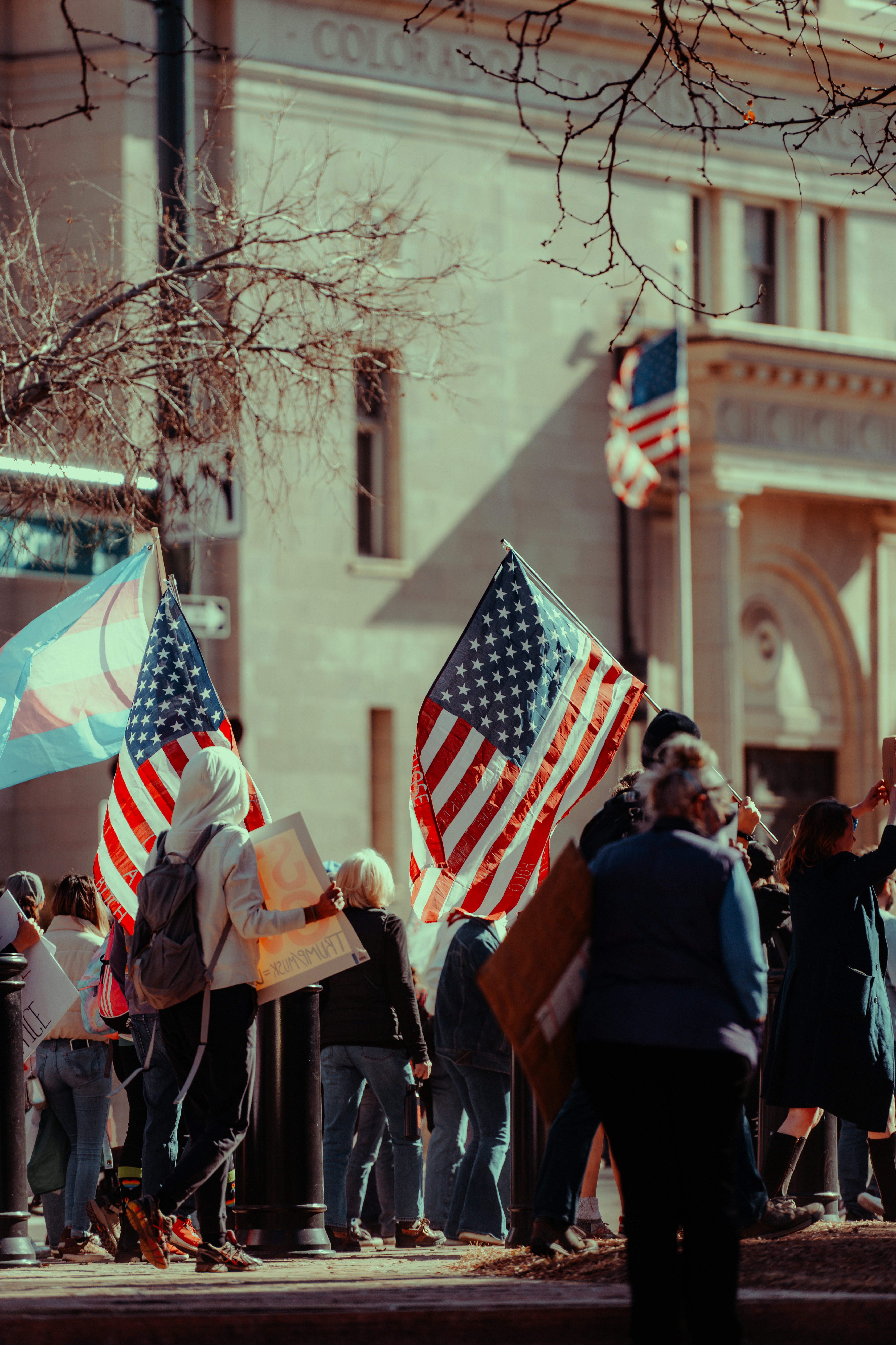 People protest with american flags. photo – Free Donald trump Image on ...