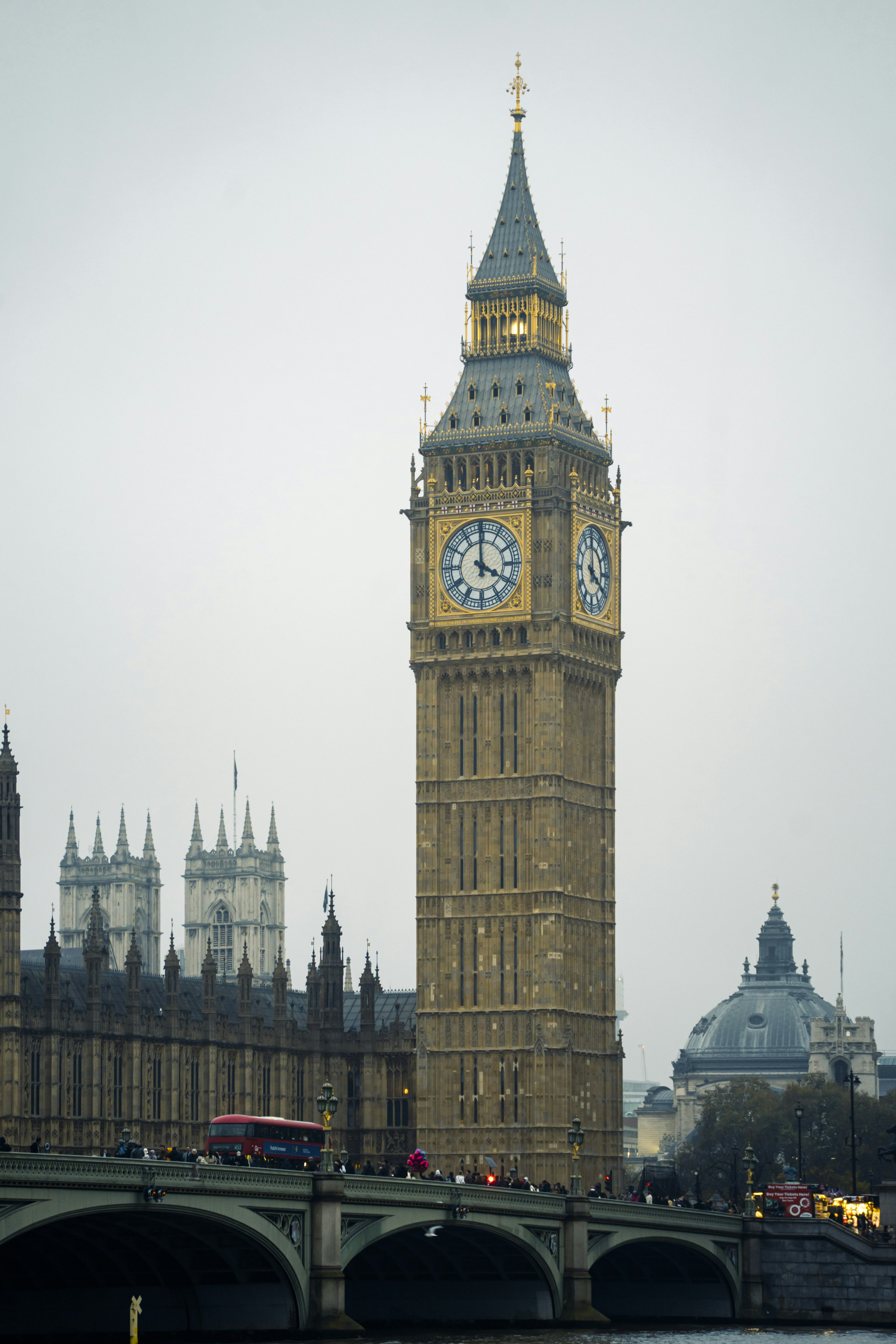 Big ben stands tall against a cloudy sky. photo – Free Travel Image on ...