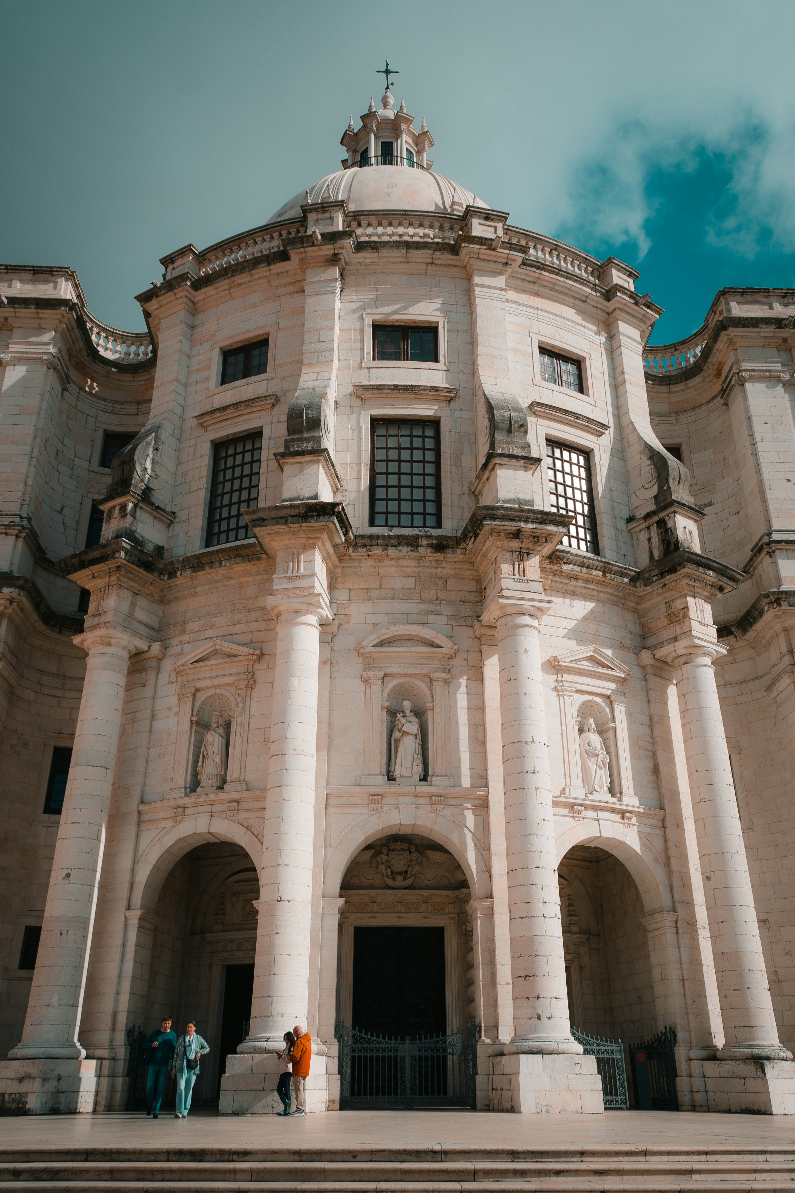 Facade of a Baroque Cathedral: Grand Entrance Beneath a Dome