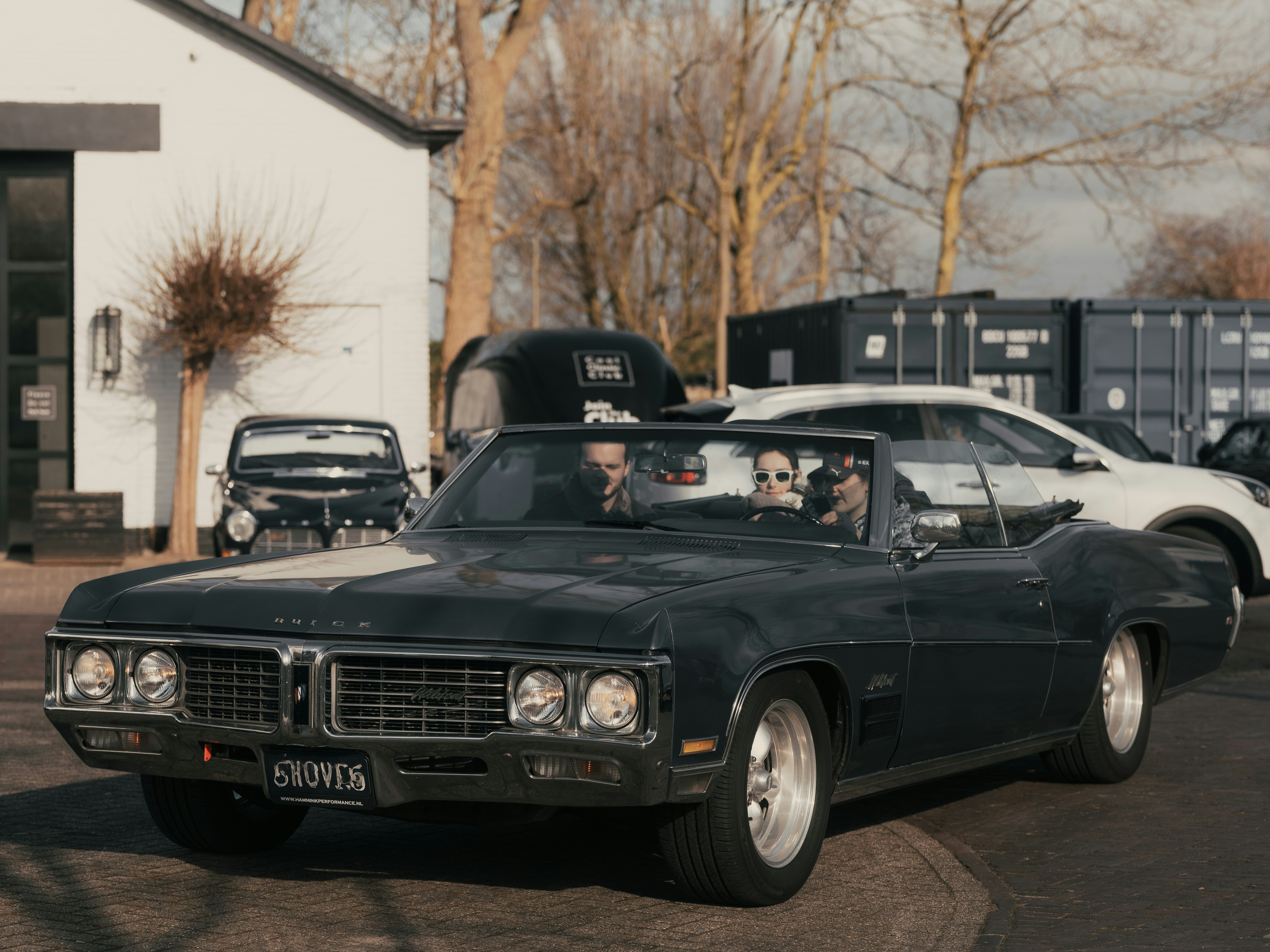 Mid-Century Chrome in a Modern Lot: A Navy Convertible Reclaims the Frame