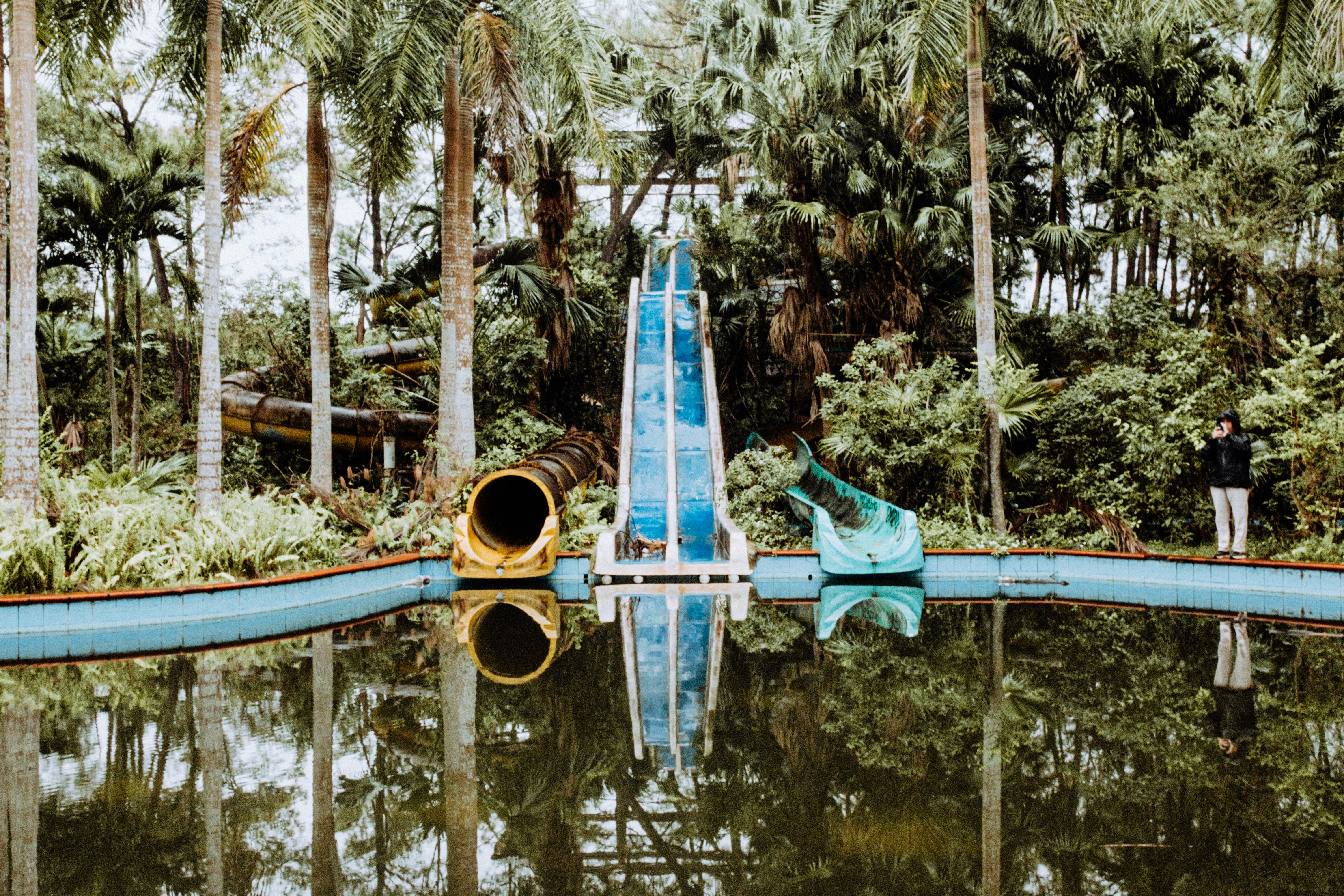 Abandoned Water Park in Hue, Vietnam 🙏 Please support my crowdfunding to buy a new camera and keep offering free pictures: https://gofund.me/eeb20e0c