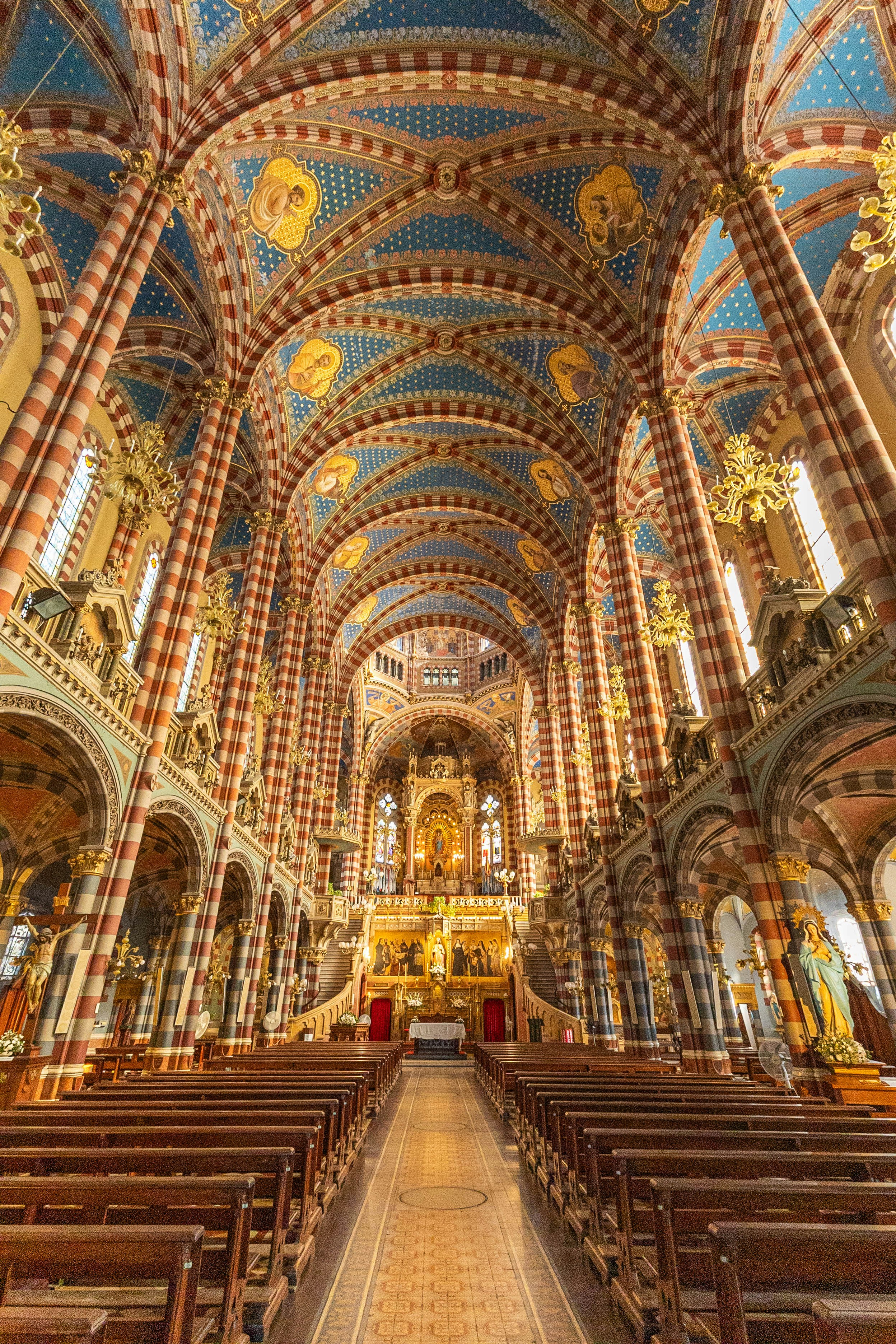 Spectacular architecture of a beautifully decorated church interior ...