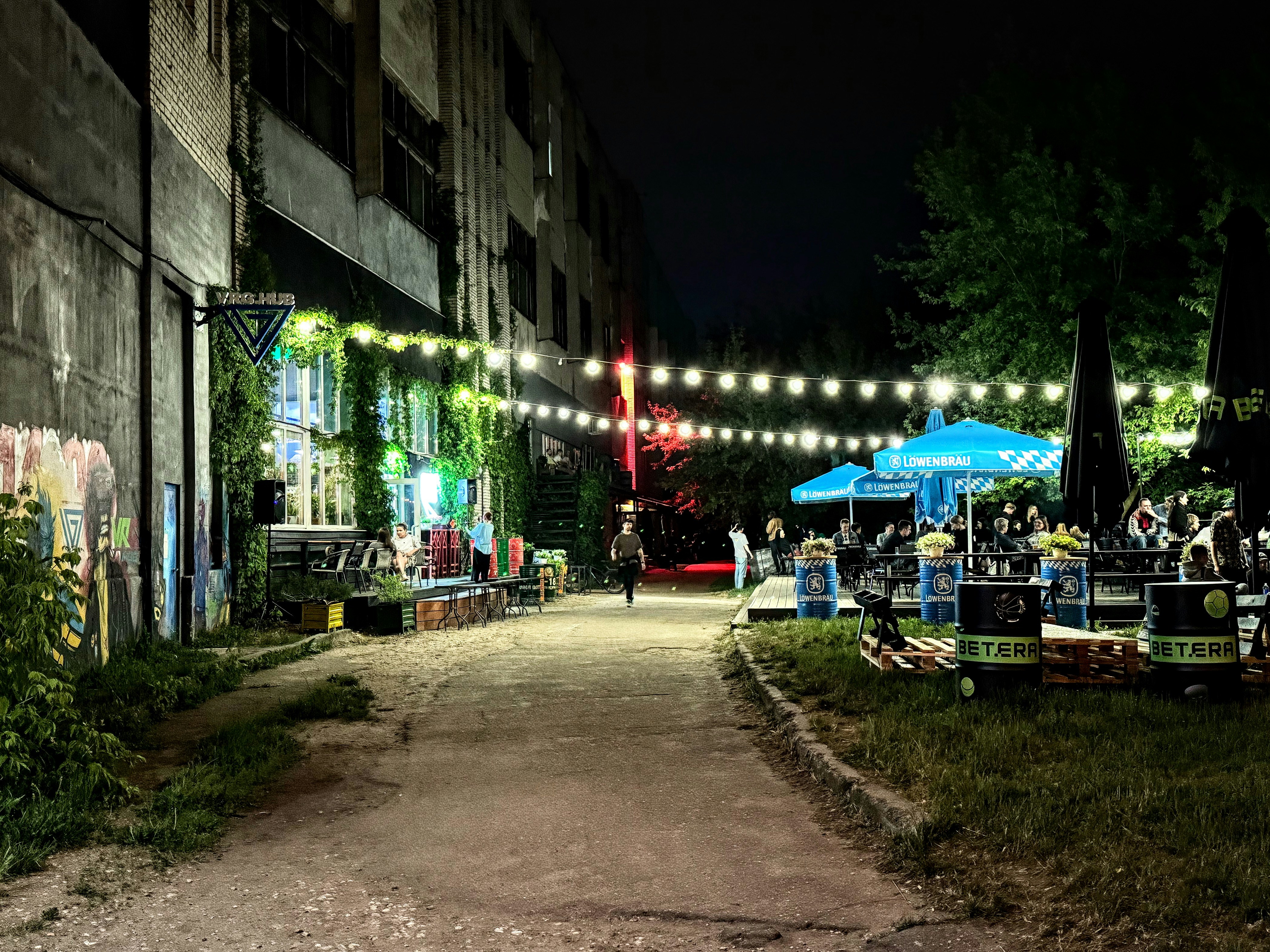Nocturnal Alleyway Vibe in Minsk