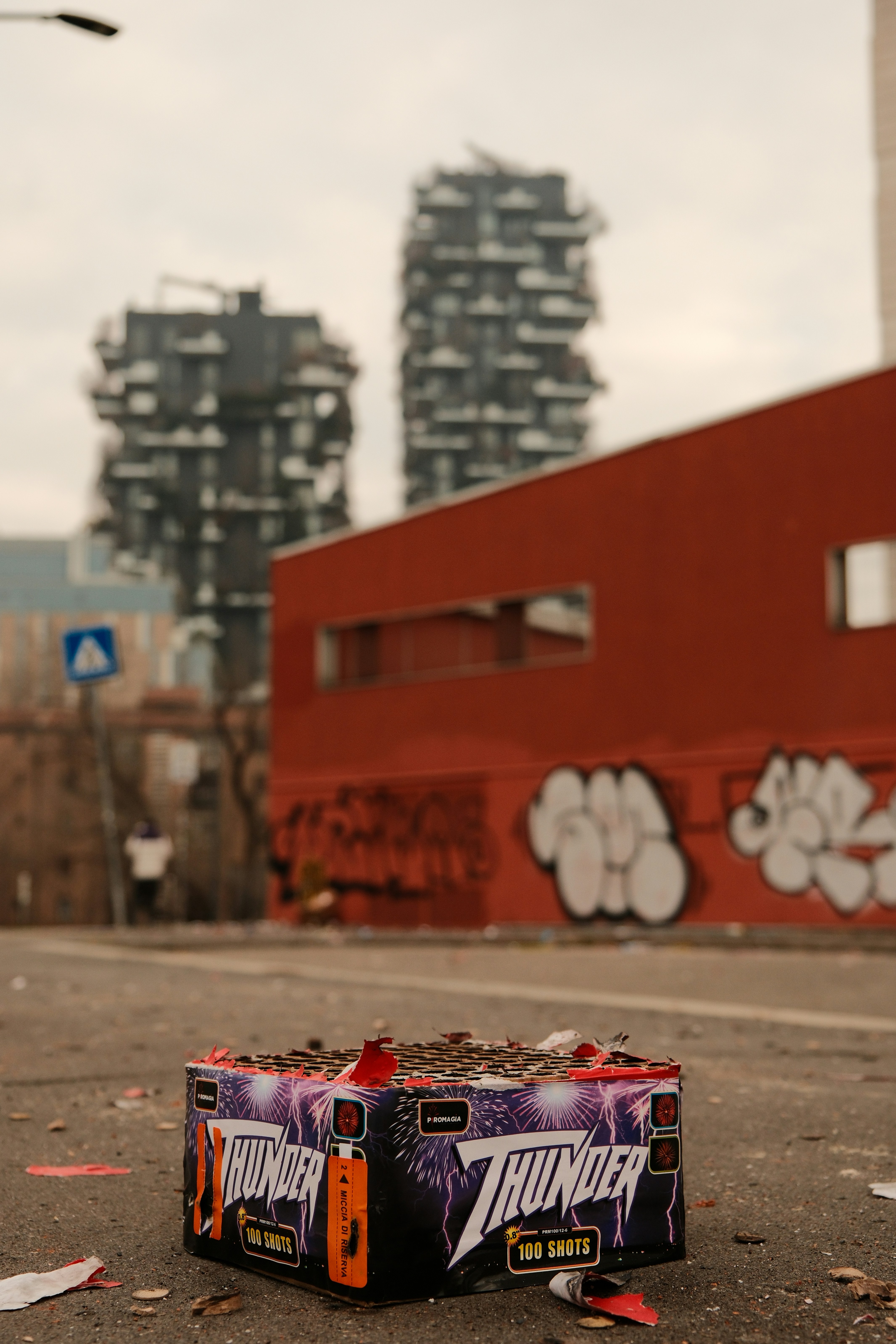 Used fireworks on the ground. photo – Free Fireworks Image on Unsplash