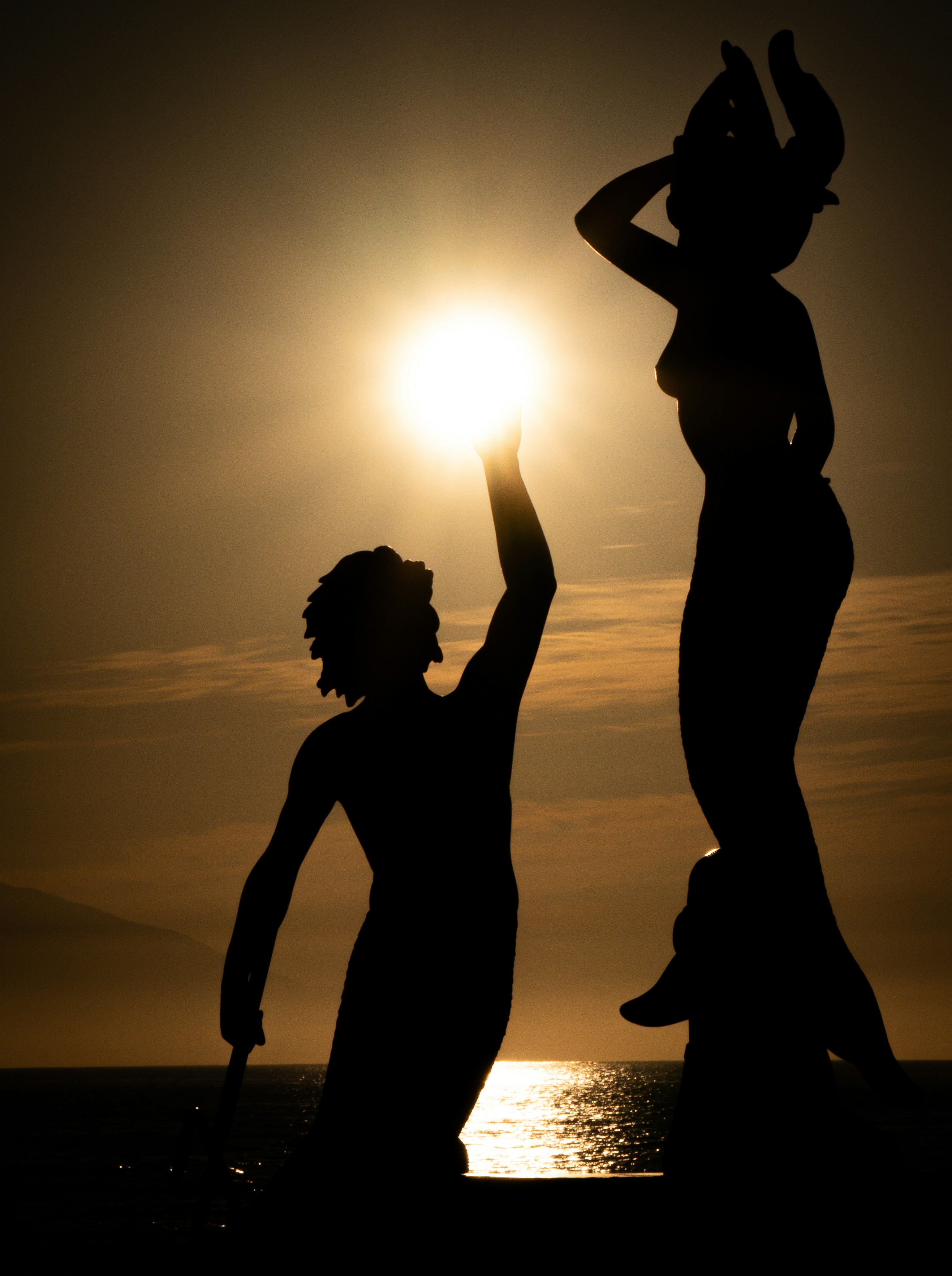 Eternal Dance in Sunlight
