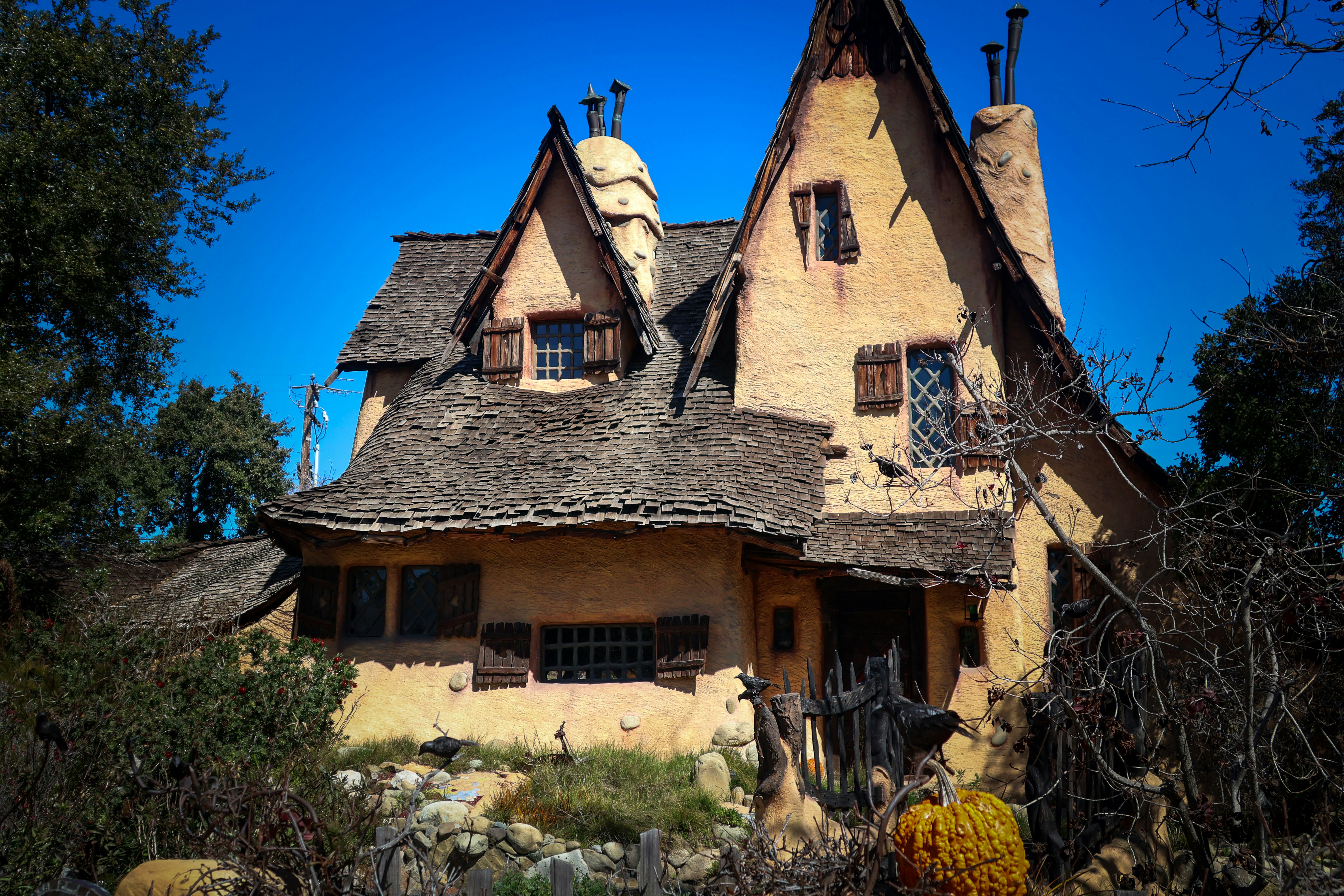 A whimsical house with a fairytale style. photo – Free Los angeles ...