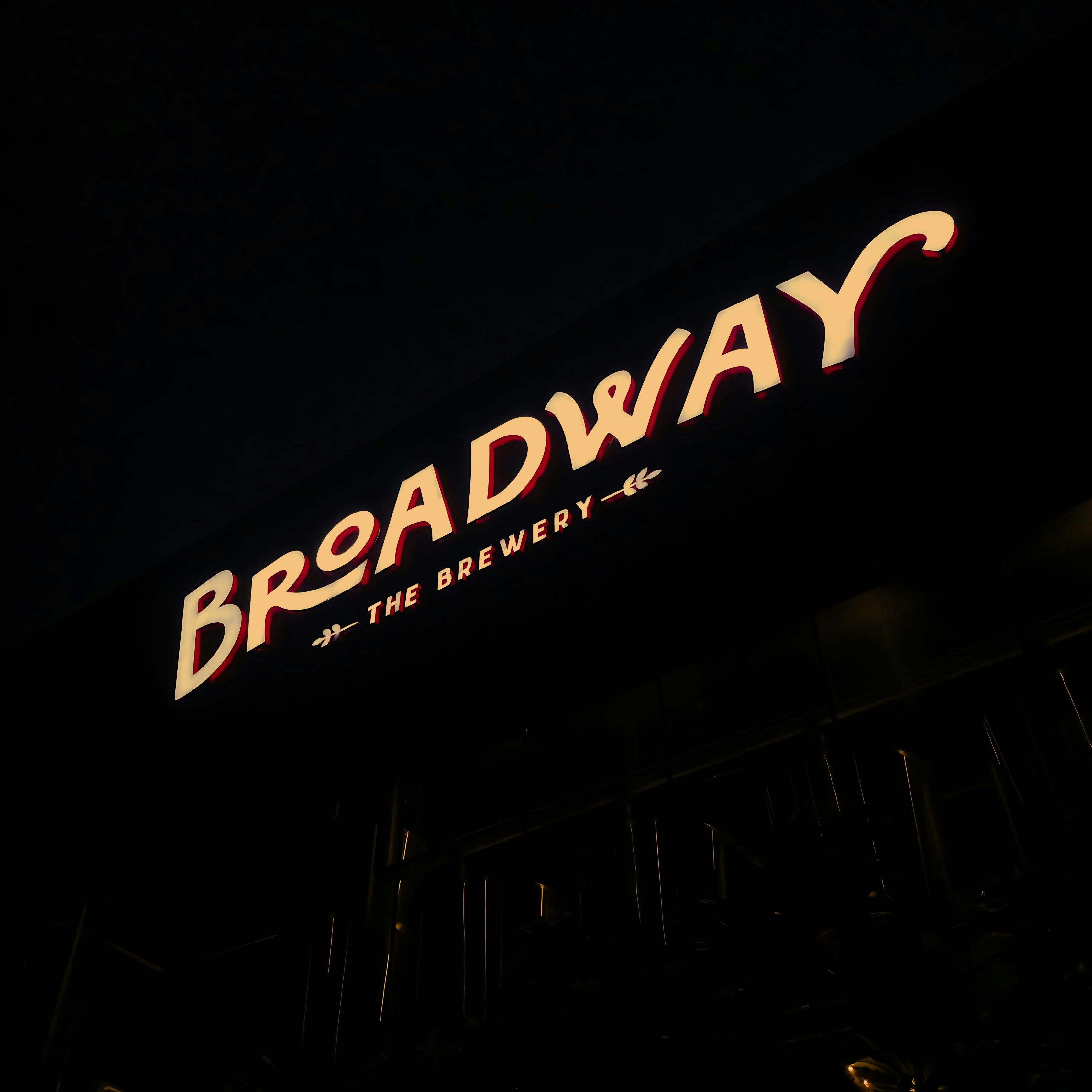 Broadway brewery illuminated sign in the darkness. photo – Free Black ...