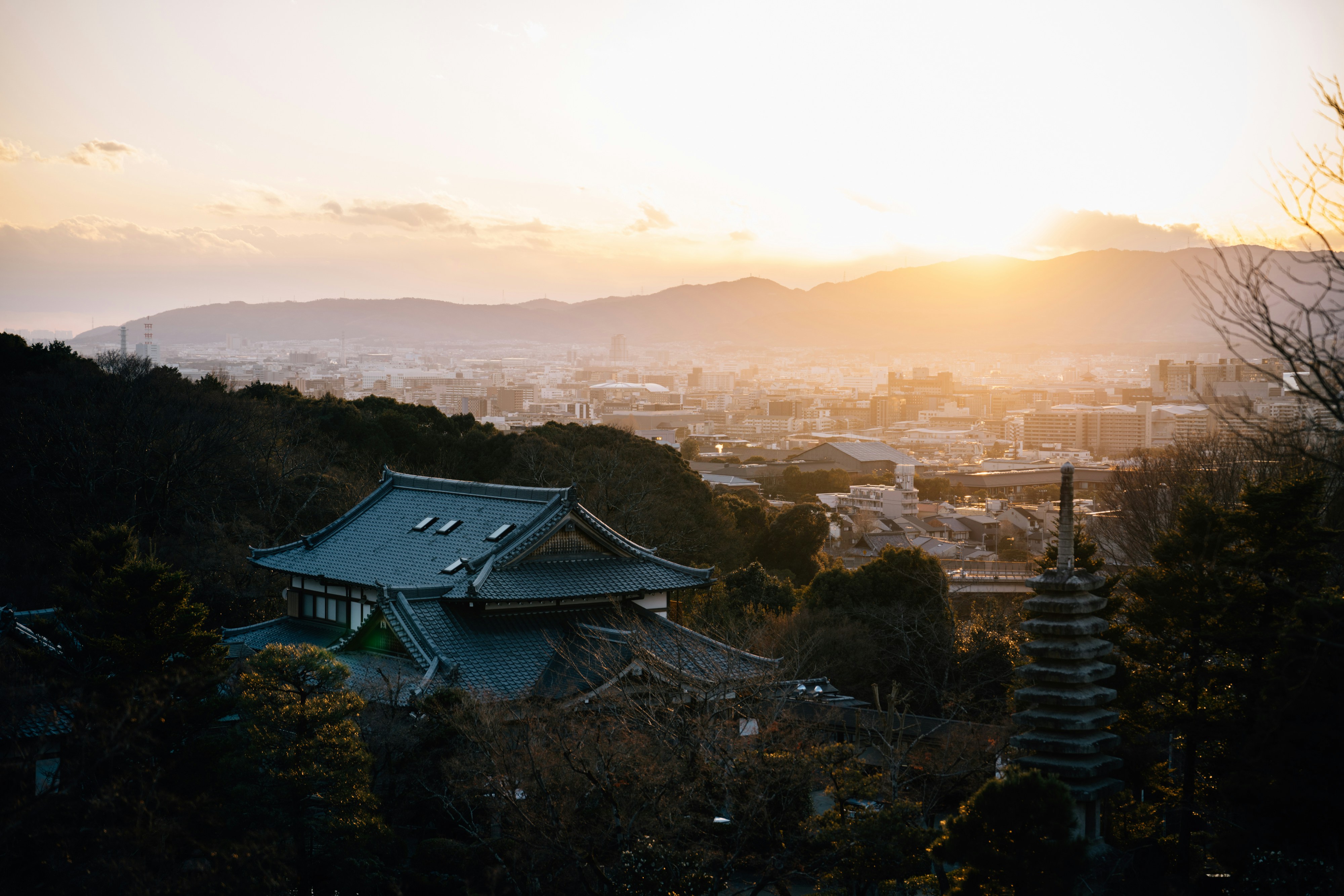 Japanese temple scene at sunset with mountains. photo – Free Building ...