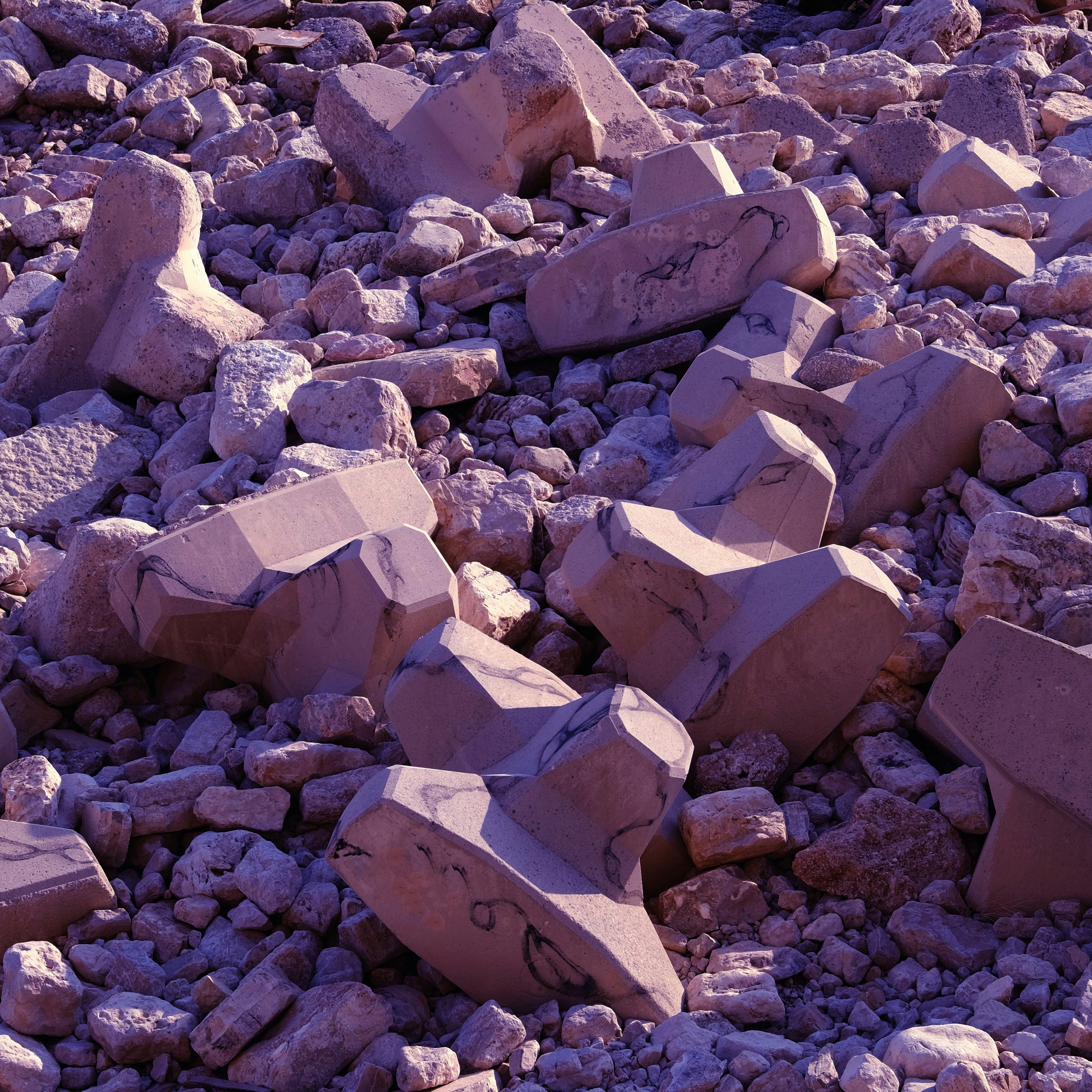 Violet Angles: A Field of Polyhedral Rubble