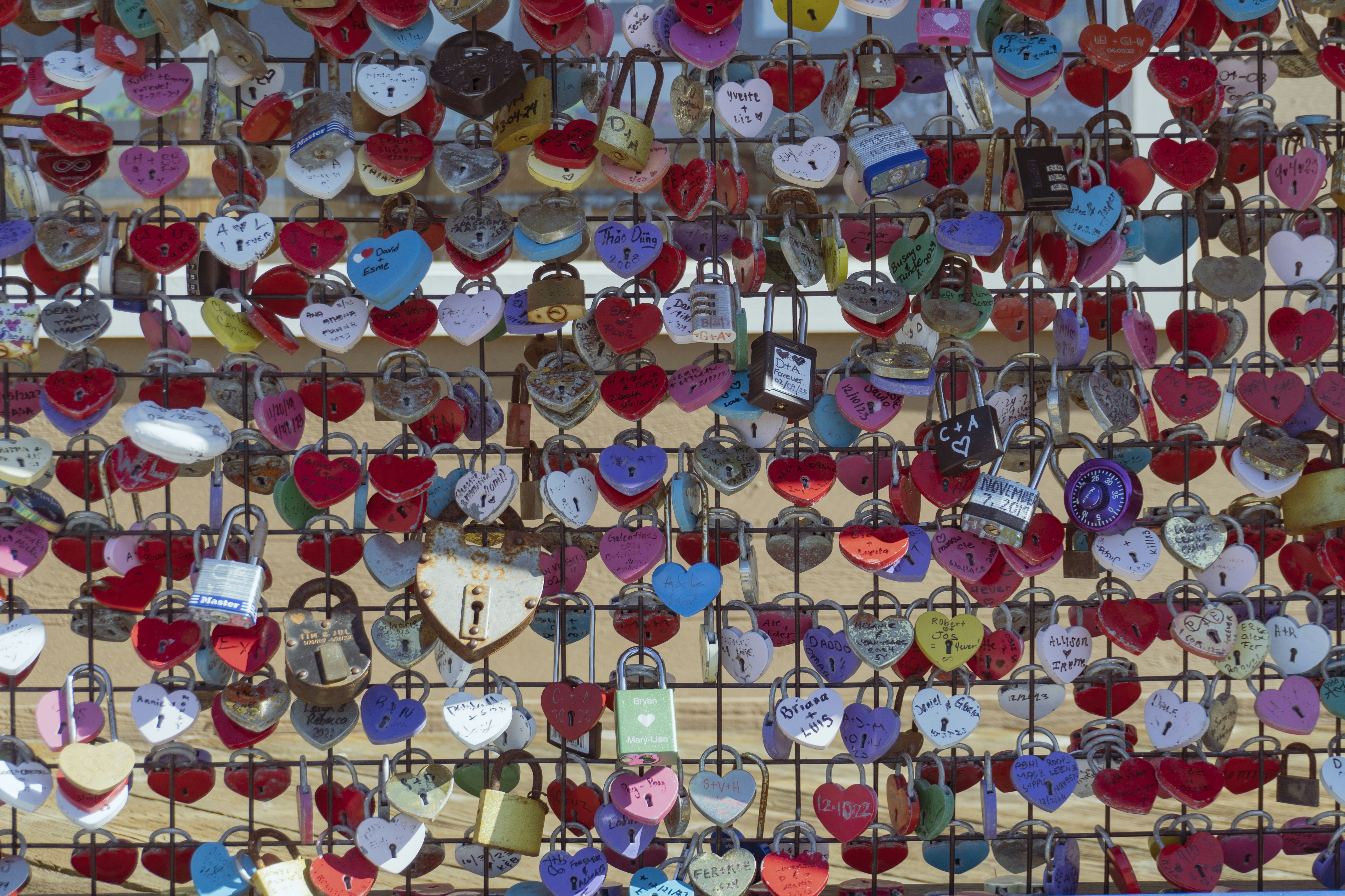 Padlock Mosaic: A Dense Wall of Promises on a Metal Grid