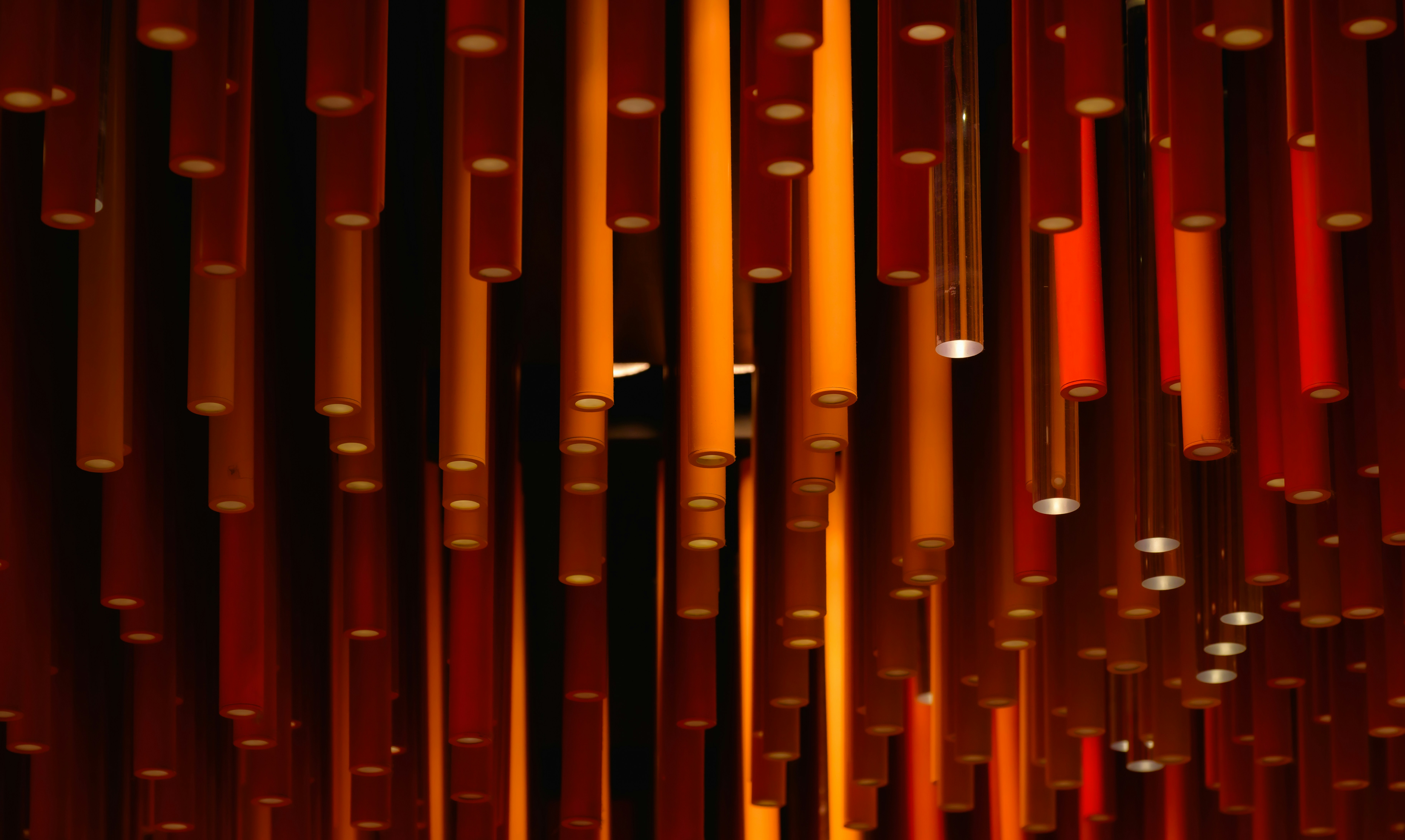 Hanging rods in warm tones create an interesting pattern. photo – Free ...