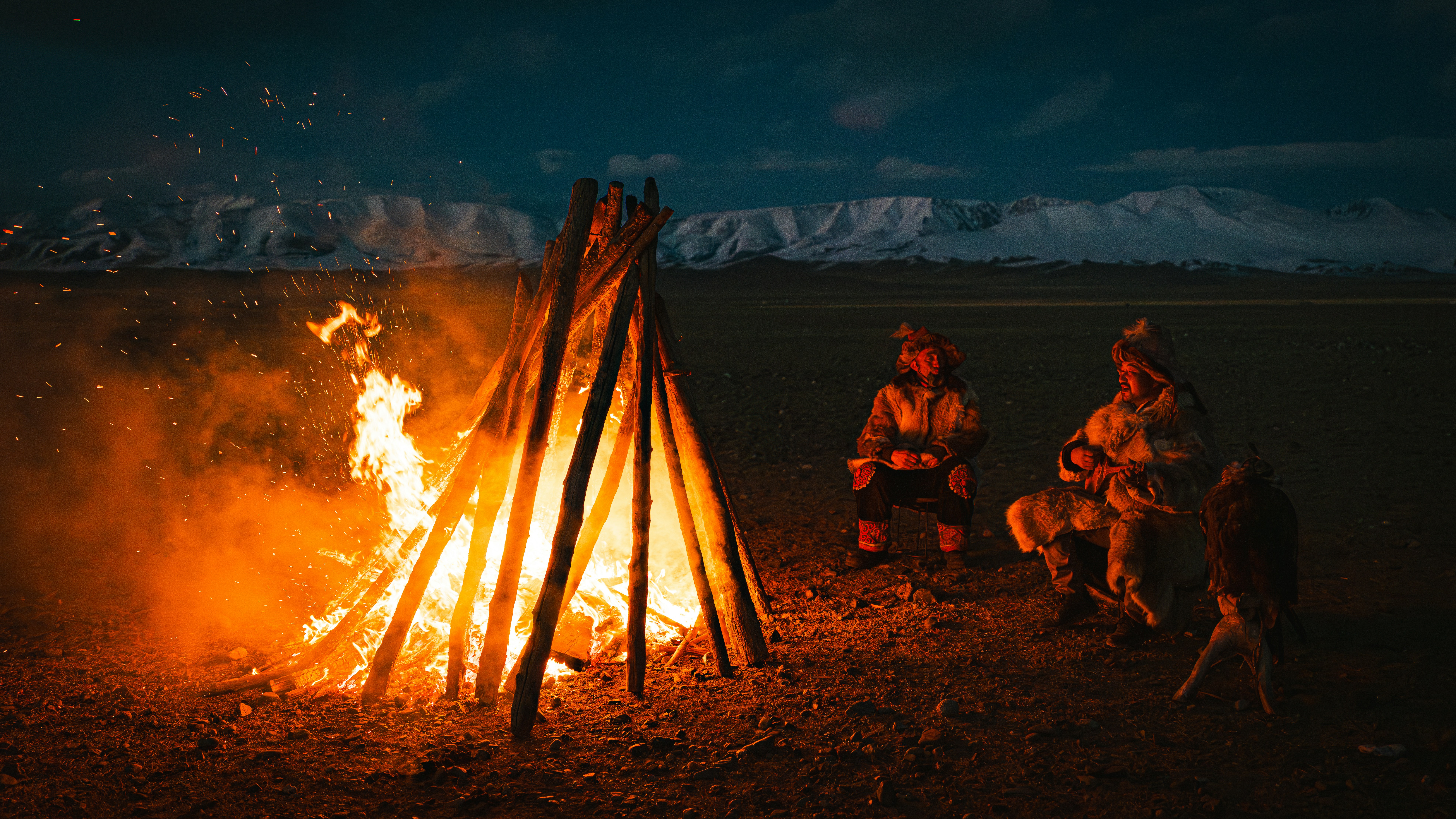 Warm Vigil by the Polar Campfire