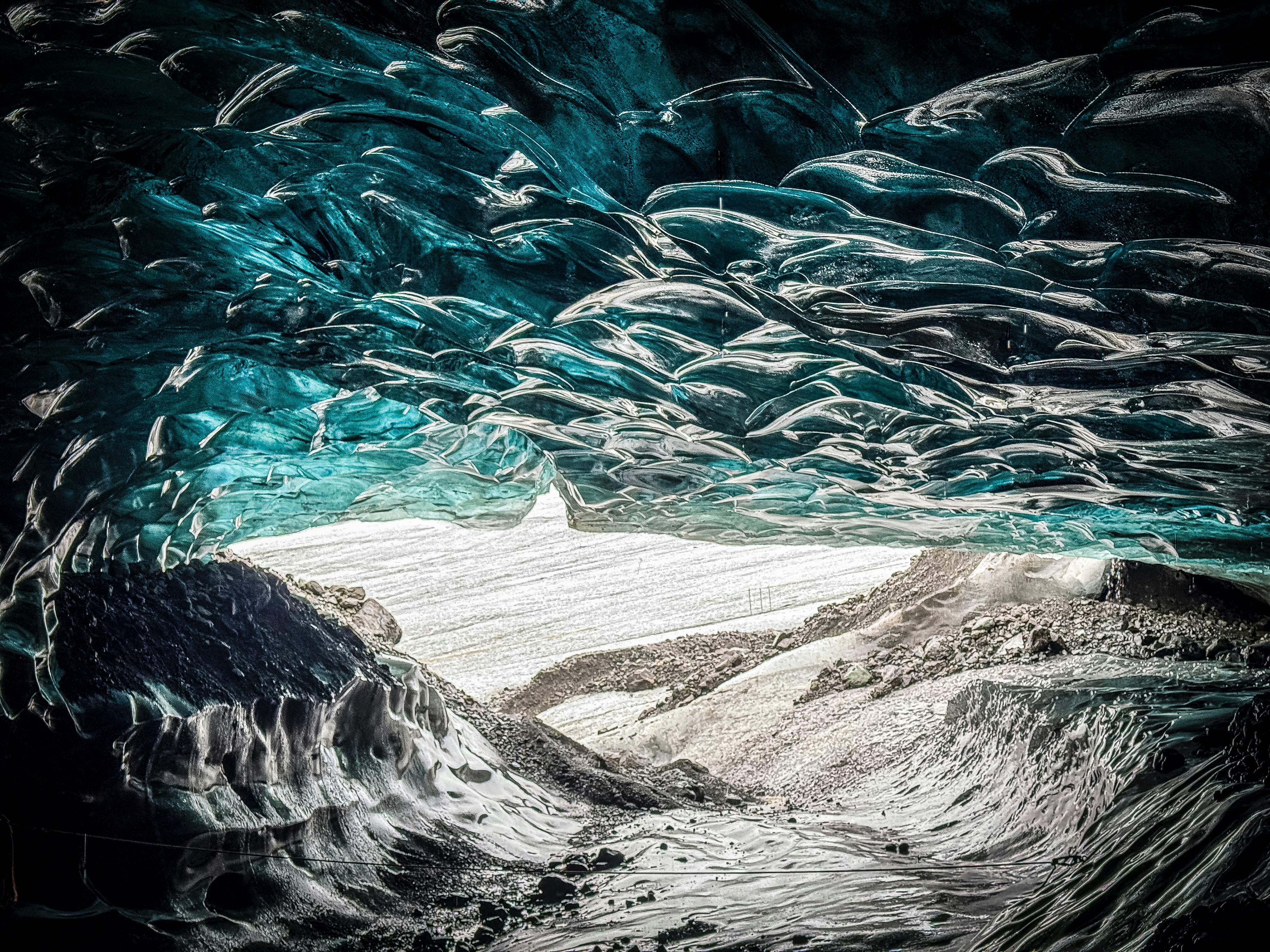 An icy cave provides a beautiful and bleak view. photo – Free Sea Image ...
