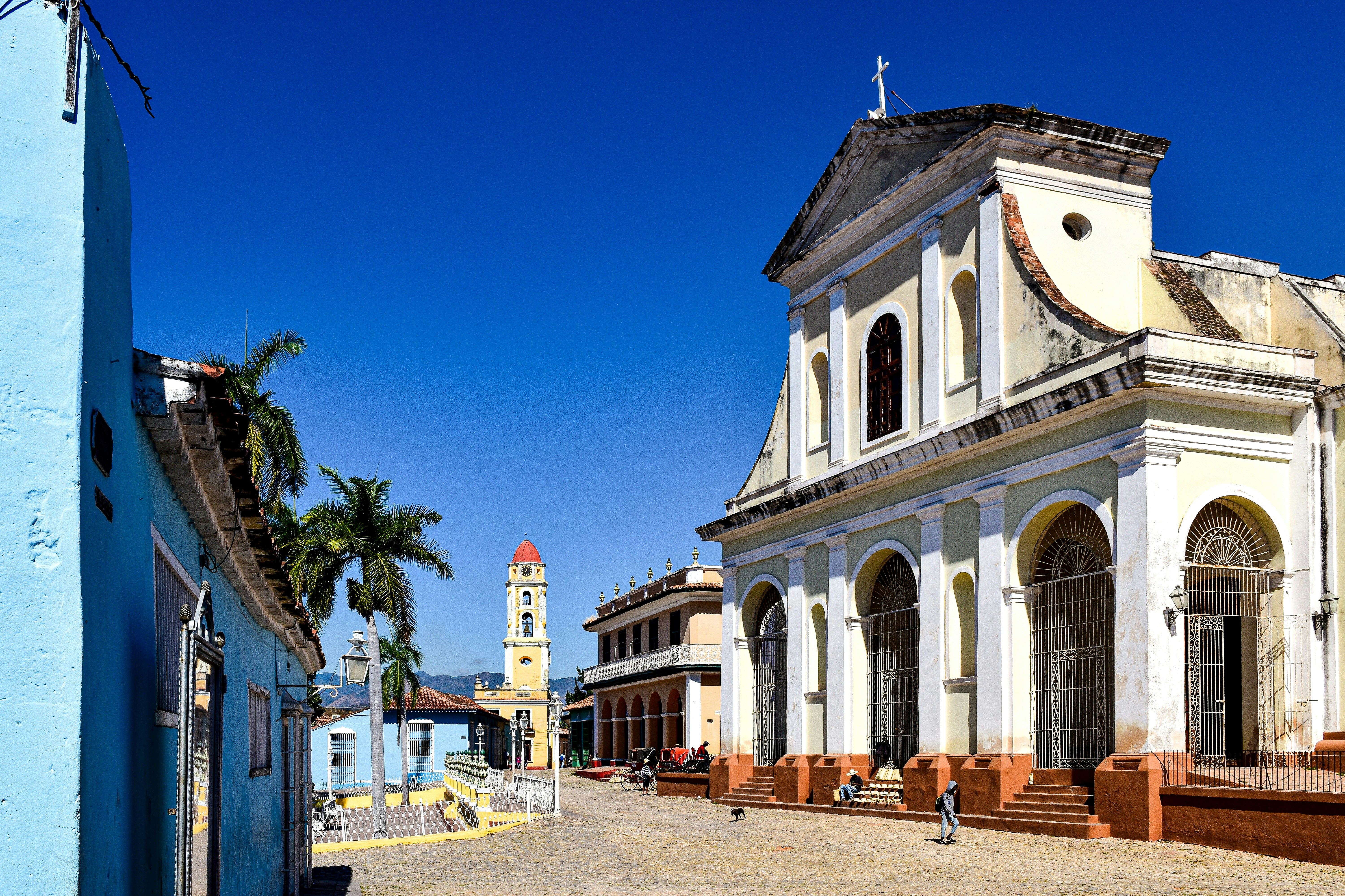 Church and buildings in a cuban town square. photo – Free Building ...
