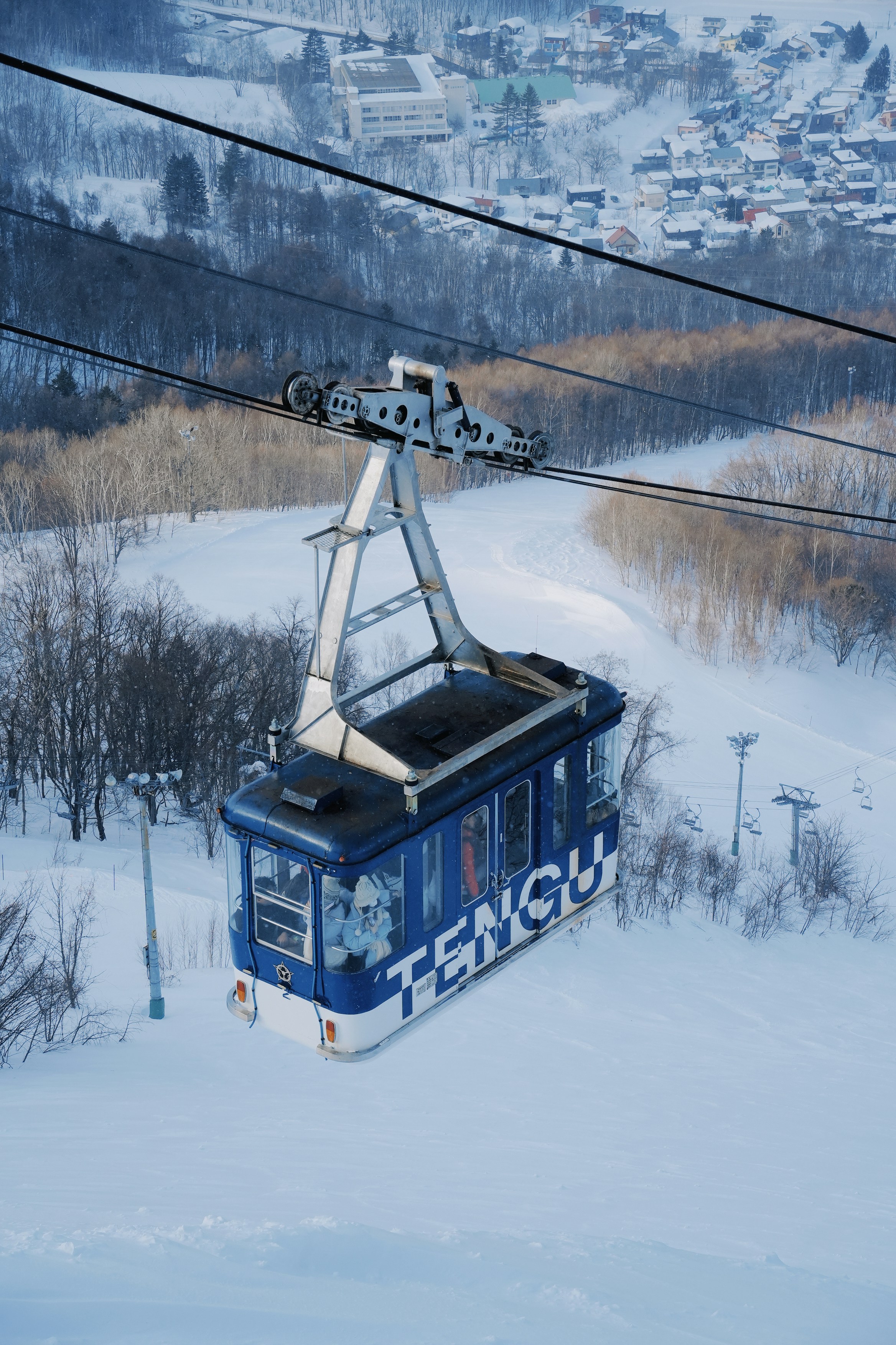 Otaru is really peaceful, i love there.