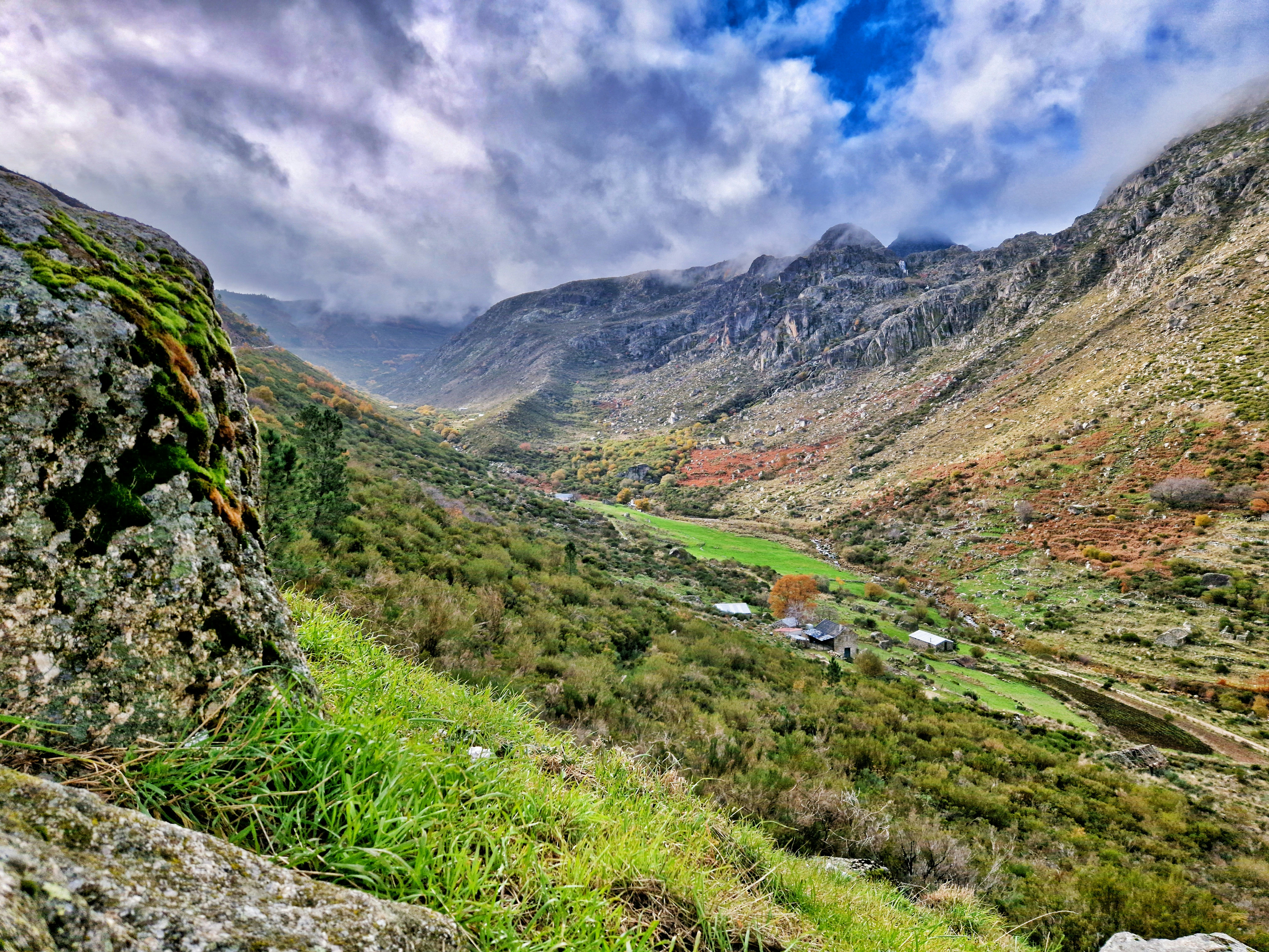 Vast Valley Sweep: Rugged Hills, Green Patchwork