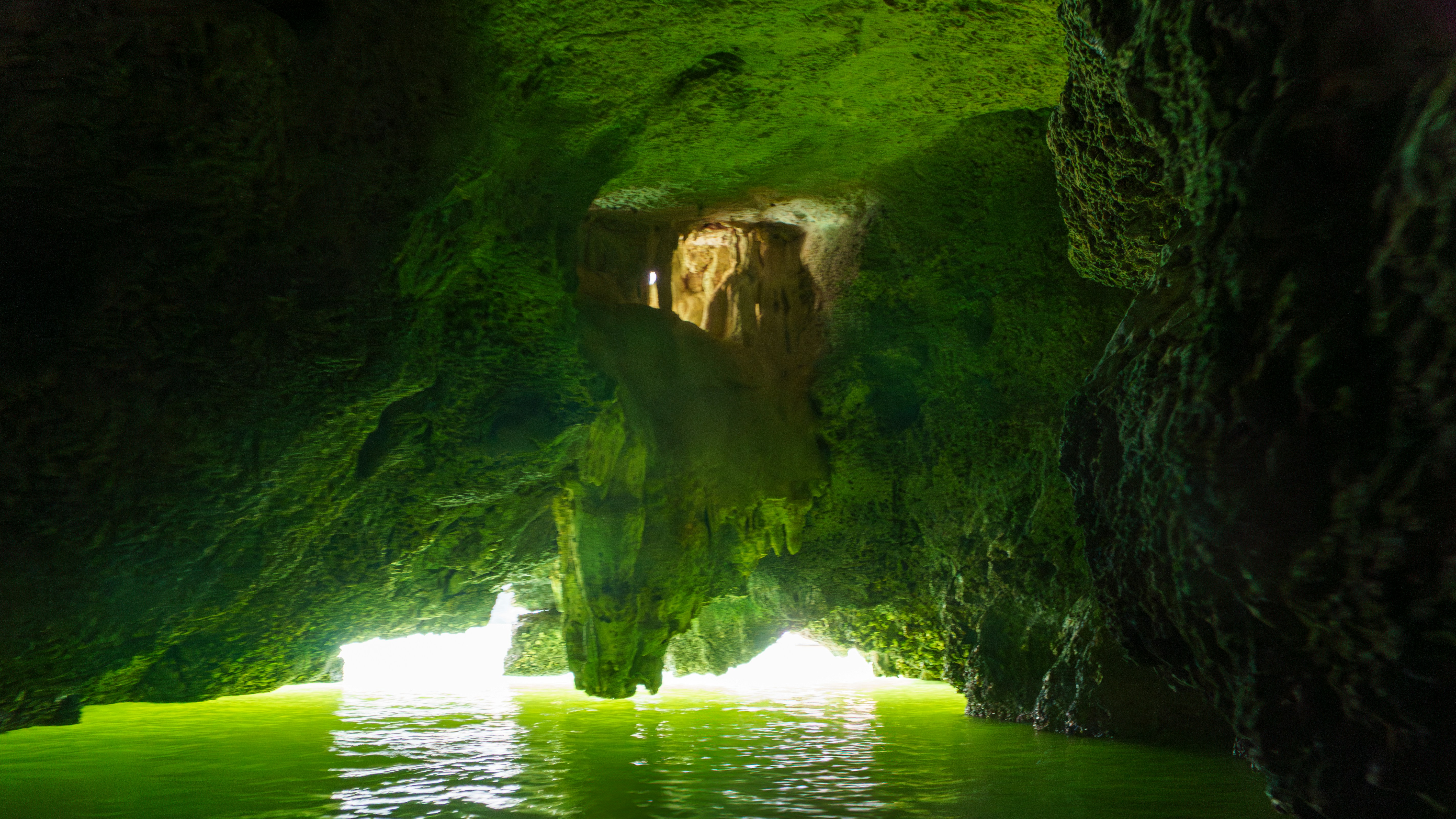 Emerald Cavern Glow