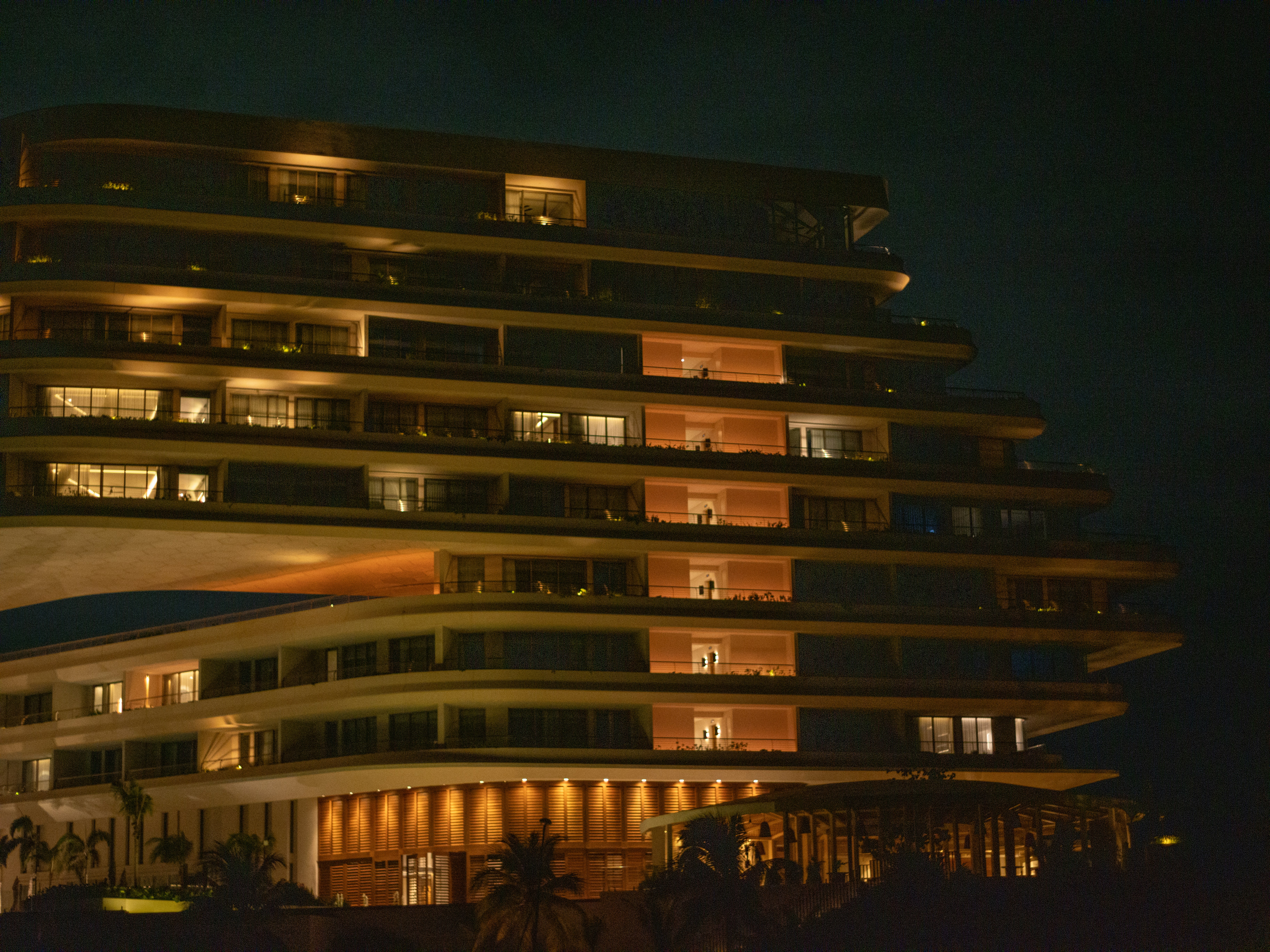Nocturnal Elegance: Illuminated Architecture