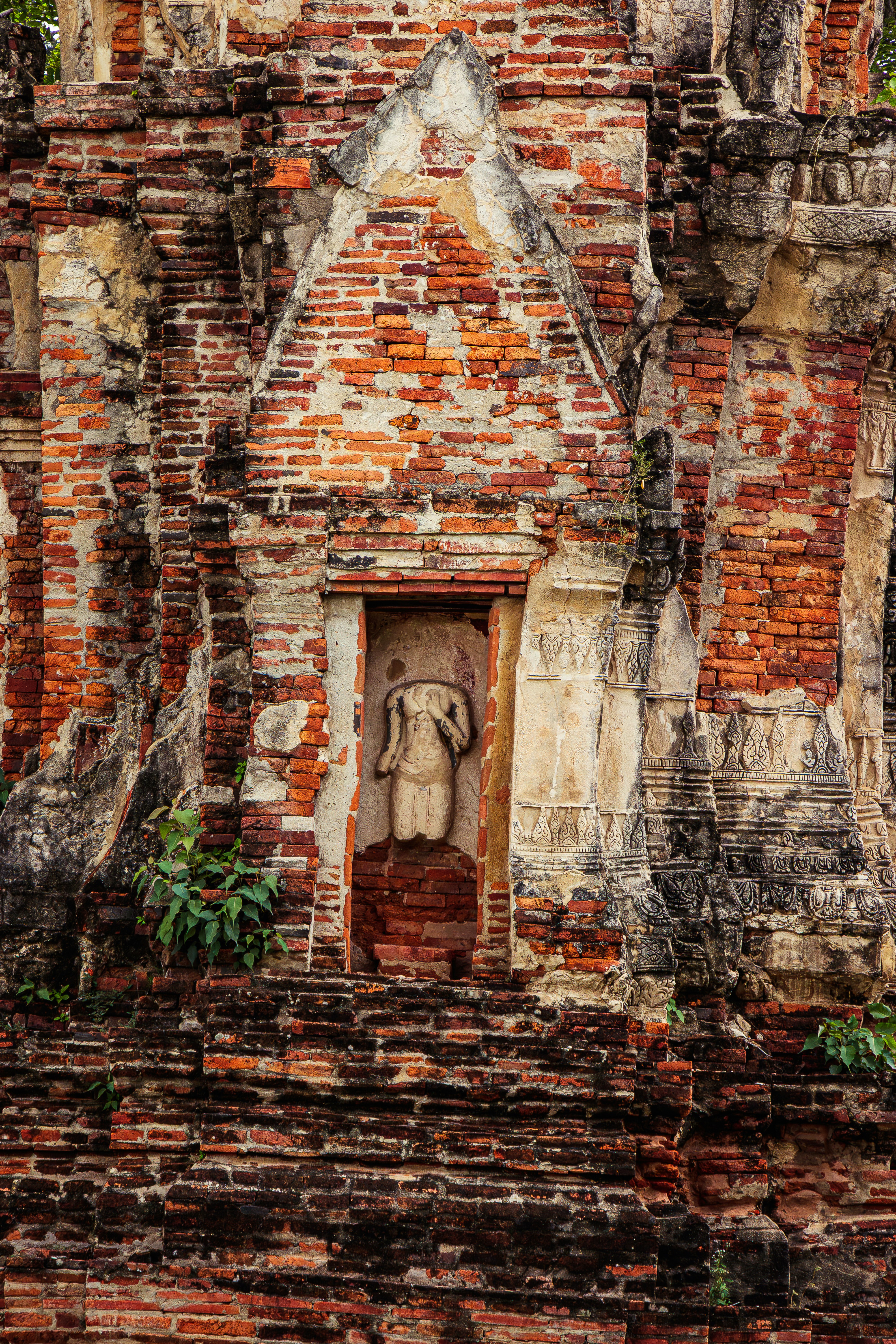 Red Bricks and Time: A Weathered Shrine Embedded in Ruins