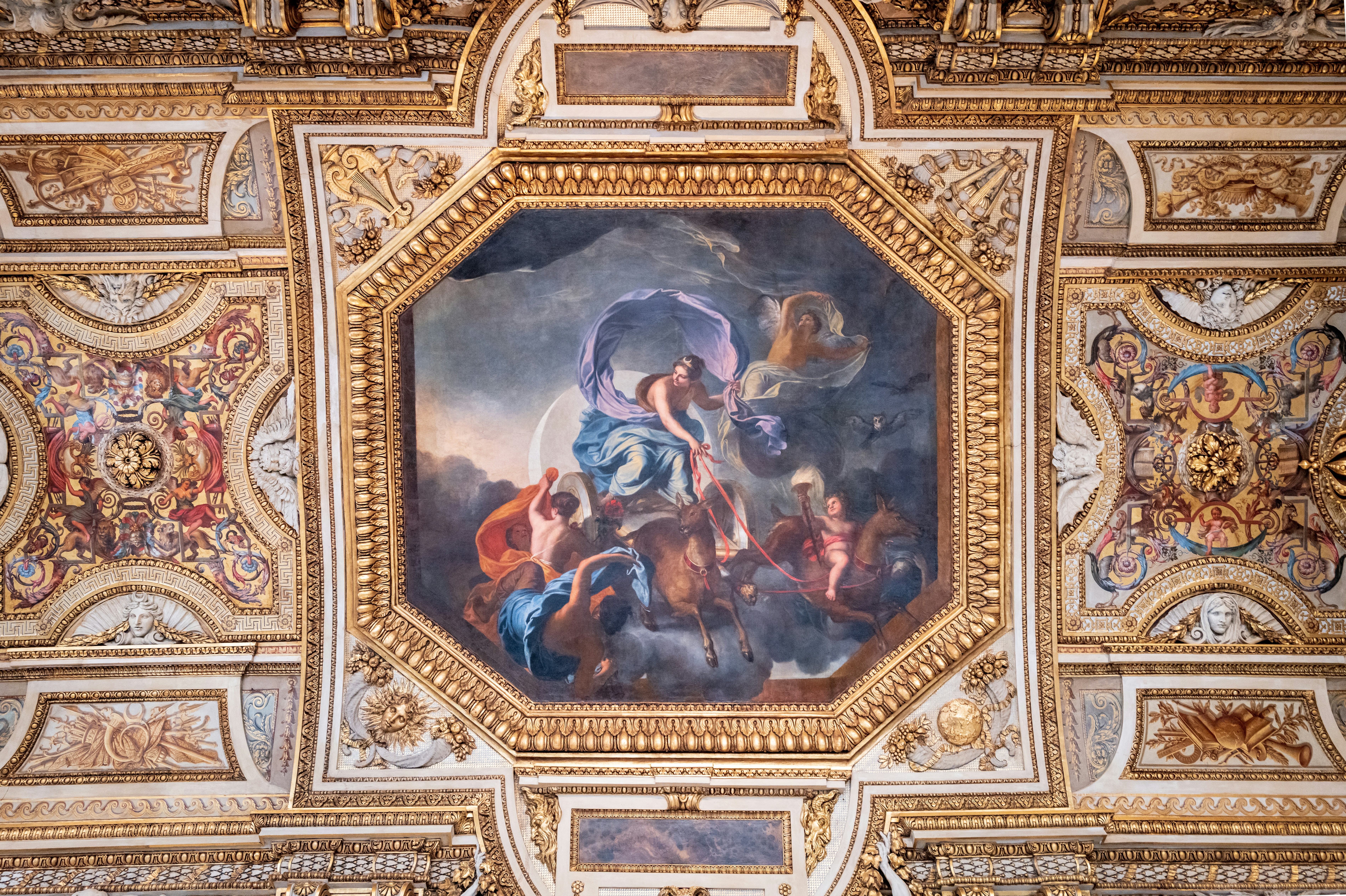 Ceiling painting of religious scene, ornate gold frame. photo – Free ...