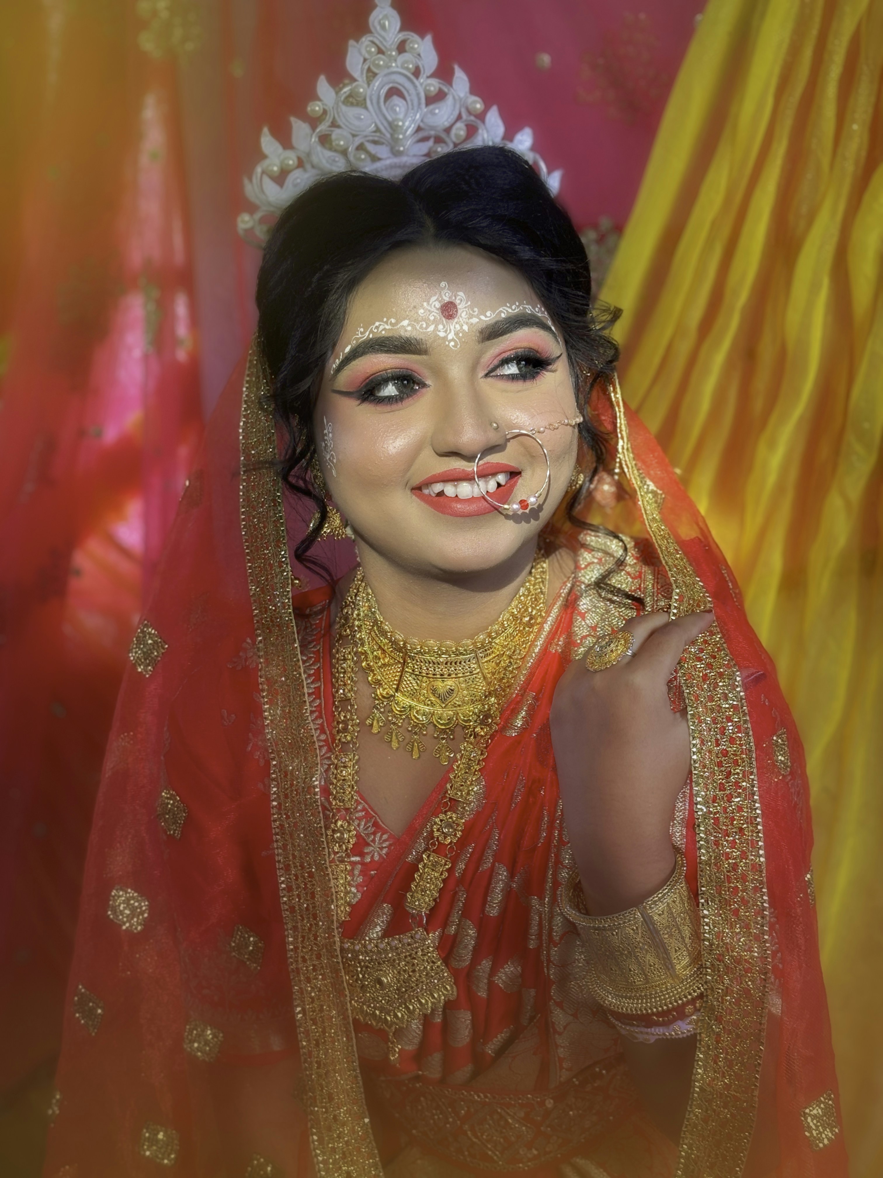A beautiful bride in traditional indian attire. photo – Free Indian ...